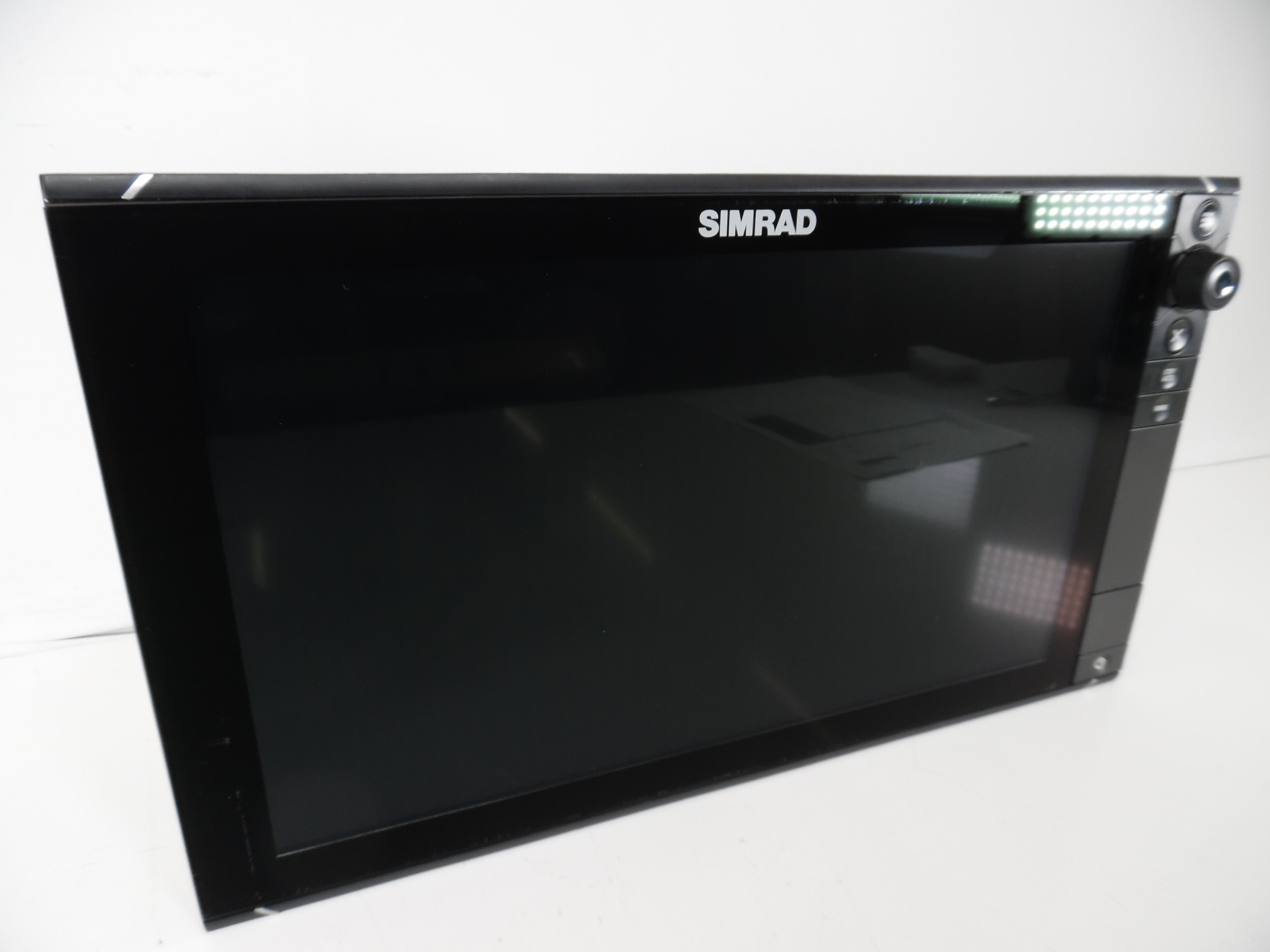 Simrad NSS16 Evo2 16″ Multifunction Display MFD Chartplotter (Tested ...