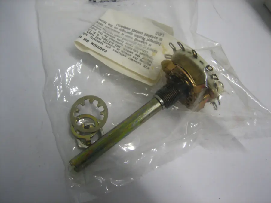 CTS T-206 LOT OF 8 Rotary Switch 2-6 Position Non-Shorting Switch 212 ...