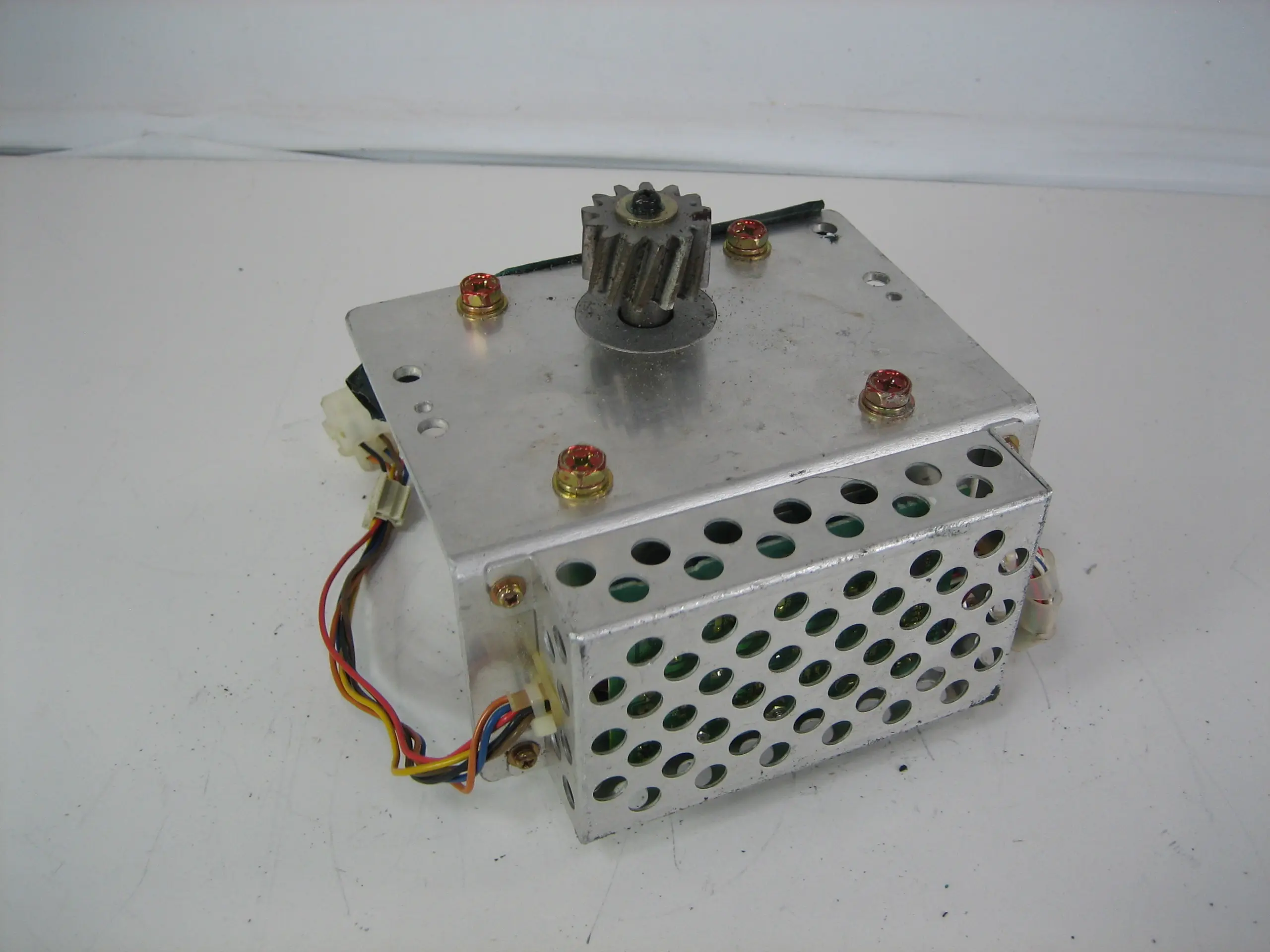 Furuno Radar Motor - RM-8367 DRG-938-002 - RSB0072-060 / RSB0072-061 ...