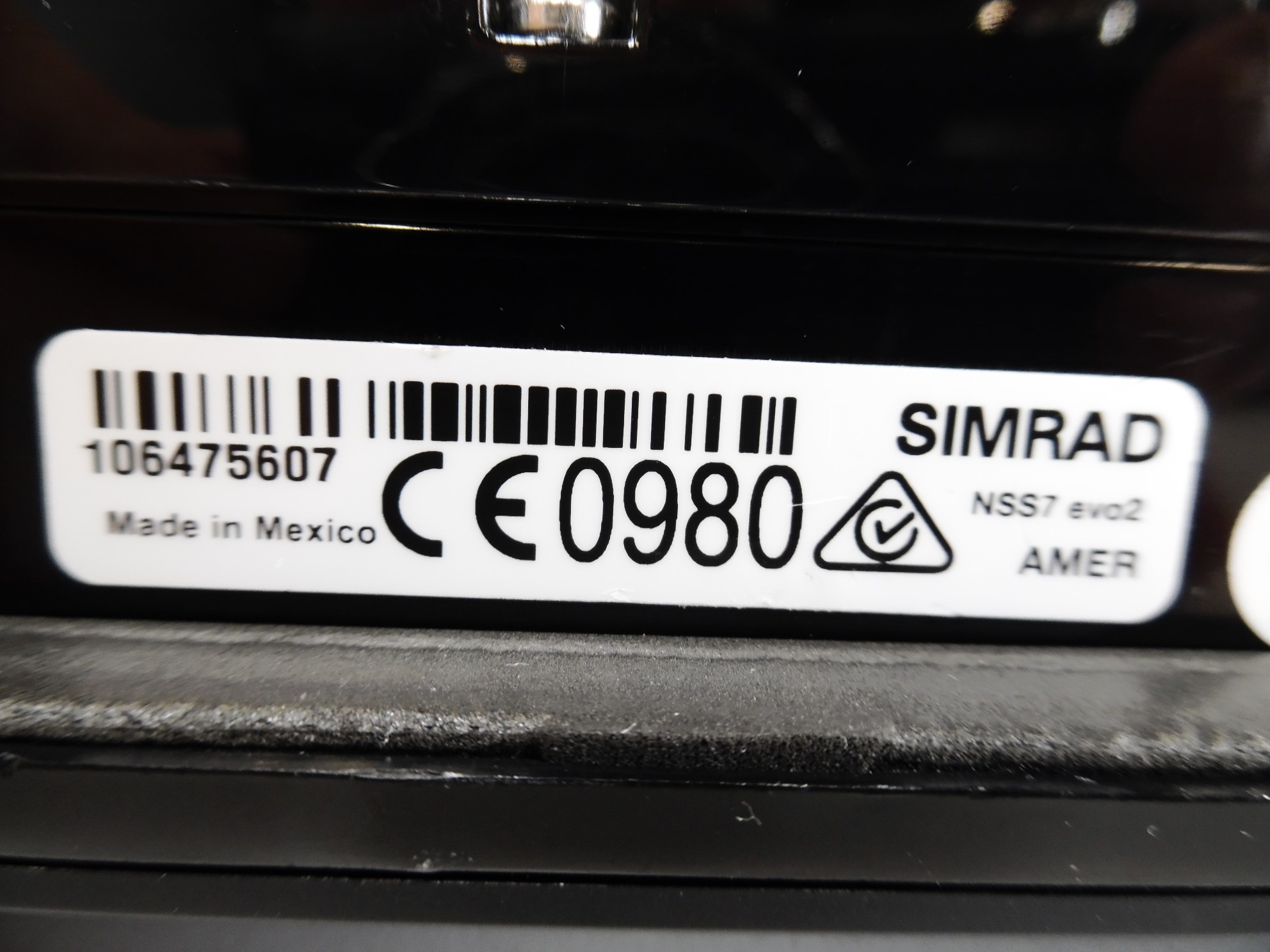 B&G Zeus2 W7 AMER Multi-Touch, Insight 7″ Display Bench Tested - Max ...