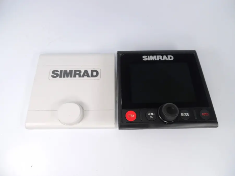 Simrad AP44 Autopilot Control Head 000-13289-001 - Max Marine Electronics