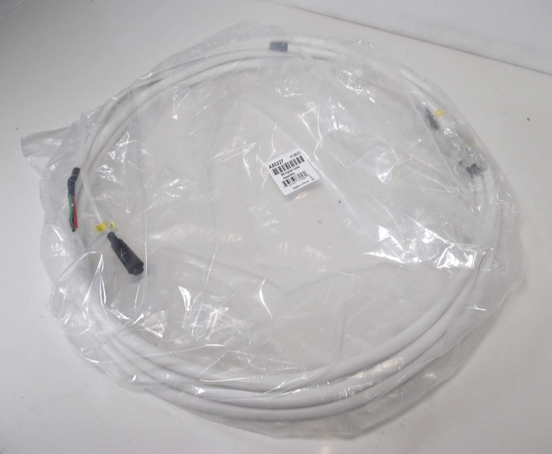 Raymarine RD418HD 4kW 18" Digital Color Radome w/ 5m Cable - E92142 ...