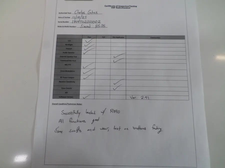 Simrad HS35 Wireless Second Station Handset for RS35 and RS90 Marine ...