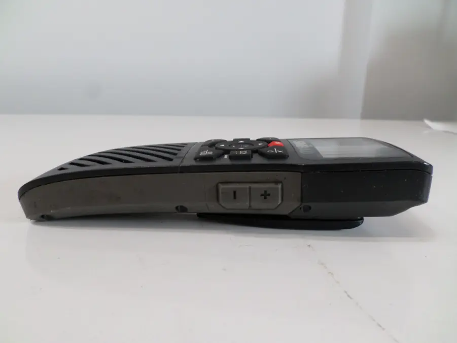 Simrad HS35 Wireless Second Station Handset for RS35 and RS90 Marine ...