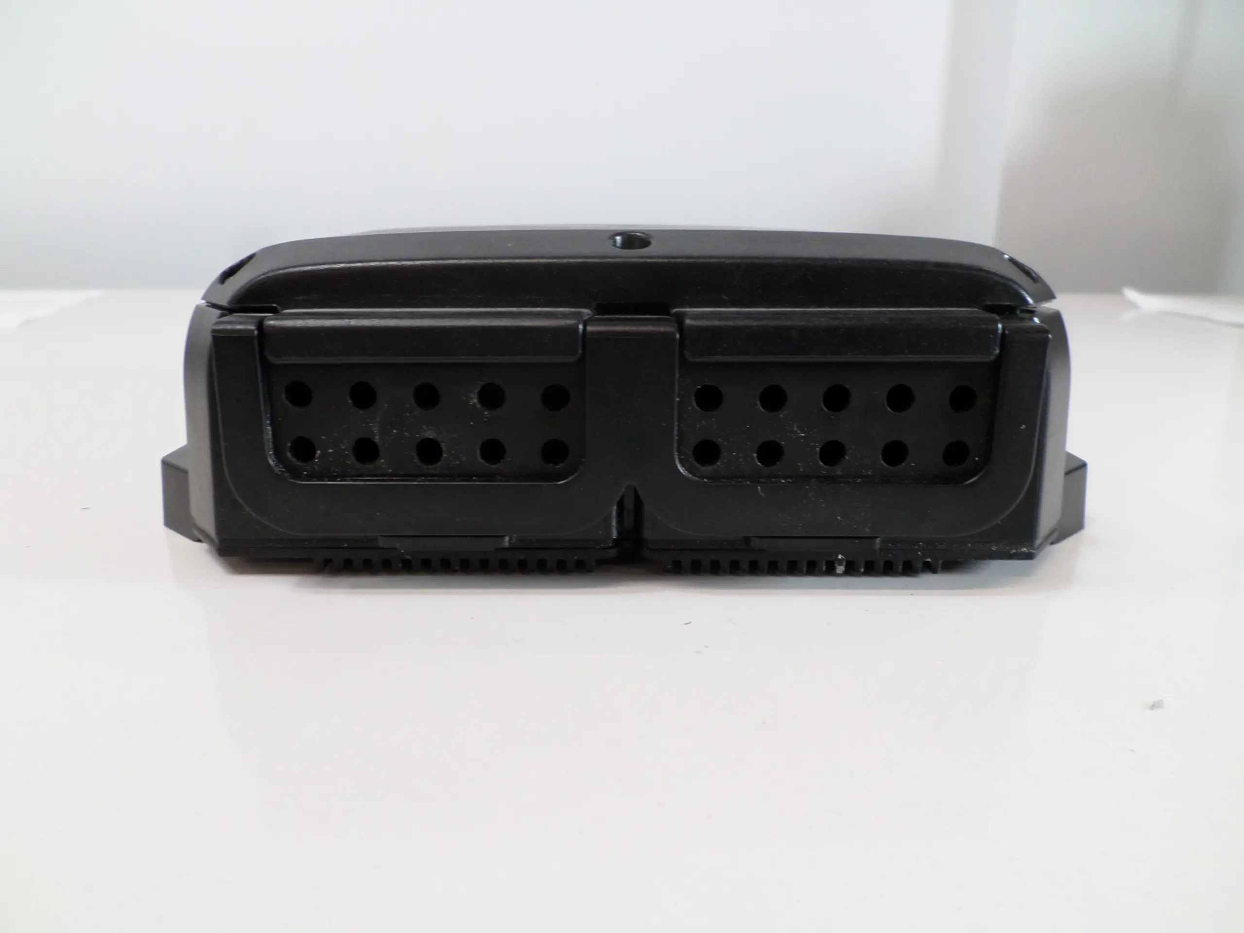 Simrad RS90 Black Box Marine VHF with AIS Receiver - Fully Tested ...