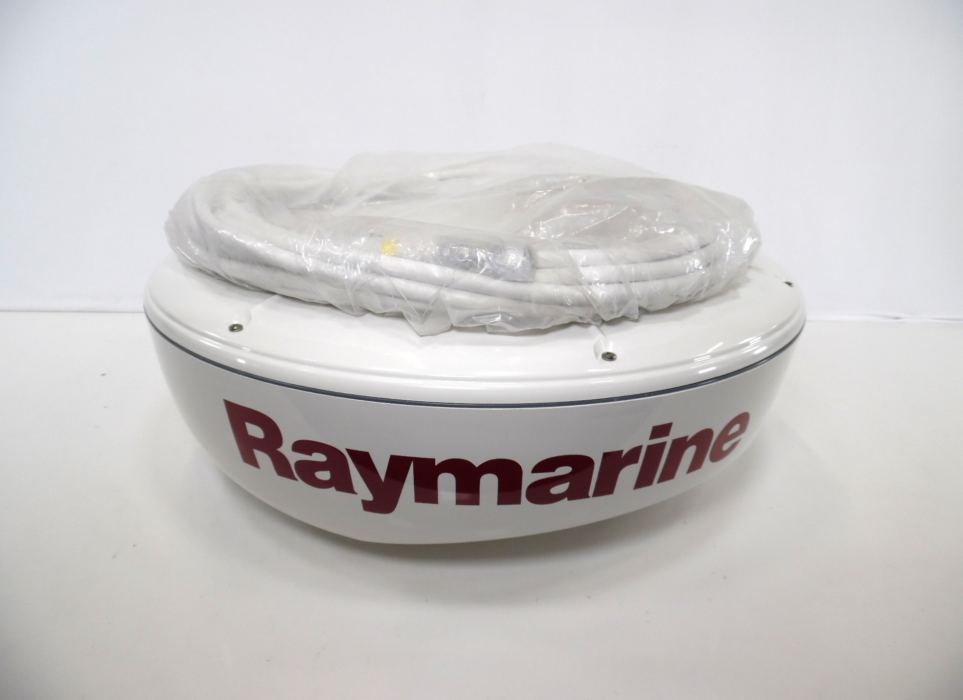Raymarine RD424HD 4kW 24" Digital Color Radome w/ 15m Cable - E92143 ...