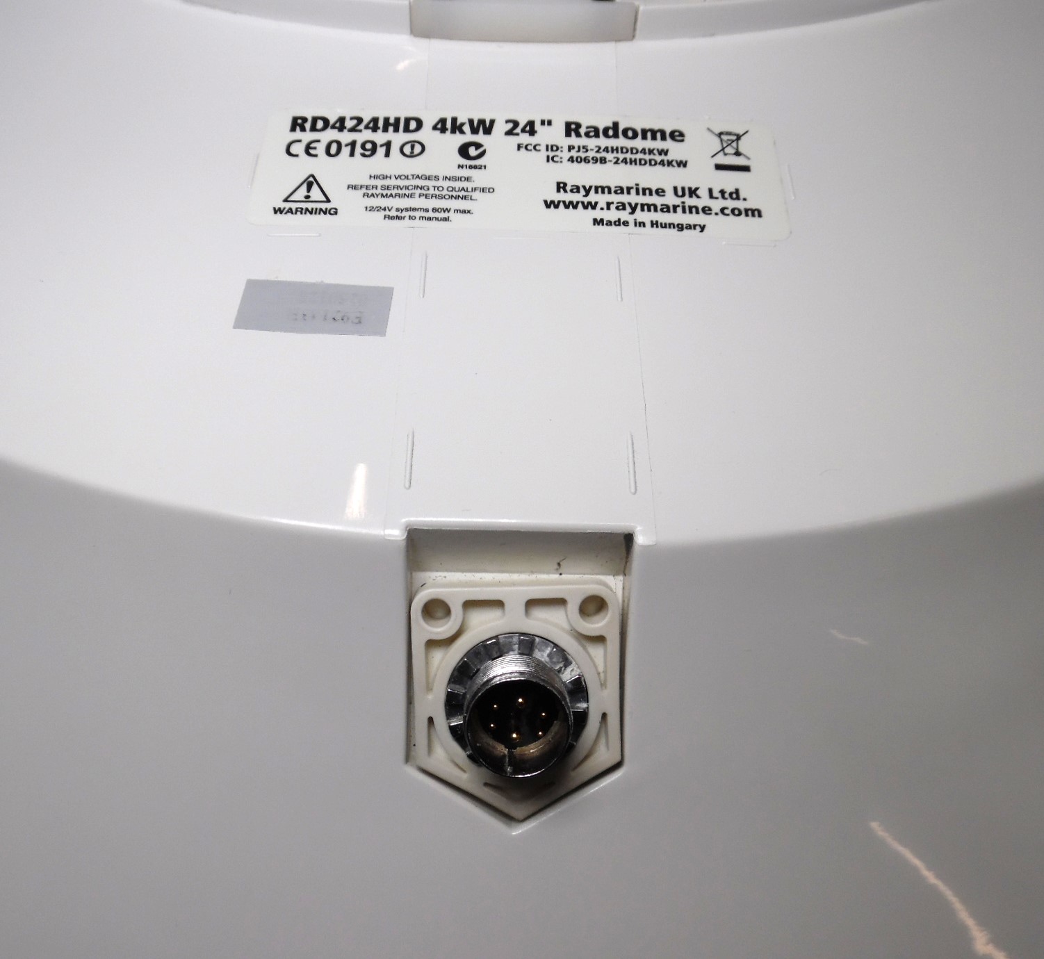 Raymarine RD424HD 4kW 24" Digital Color Radome w/ 15m Cable - E92143 ...