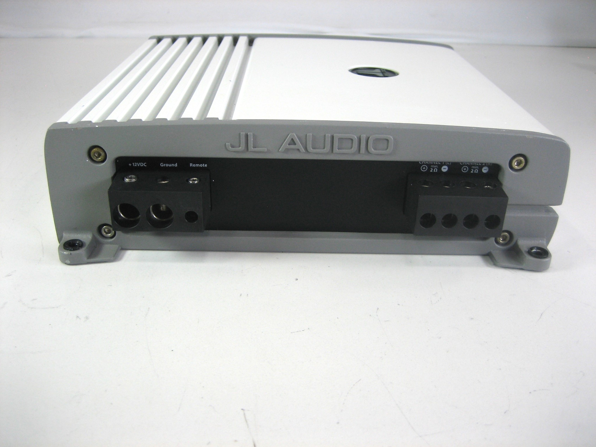 JL Audio/M2150/2Channel Marine Amplifier/220W - Max Marine Electronics