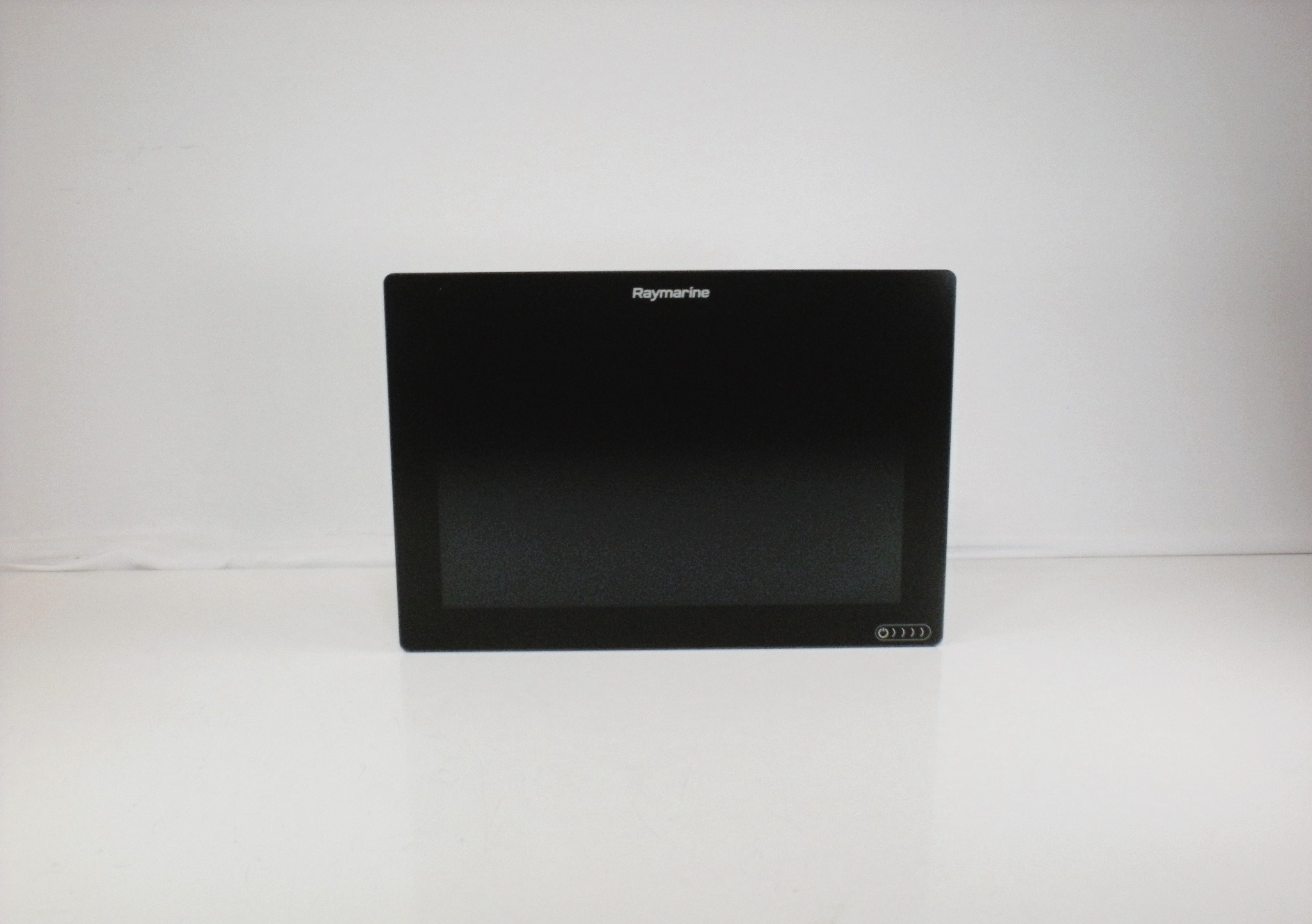 Raymarine - Axiom 12 - E70368 12" MFD Chartplotter - Tested - Great ...