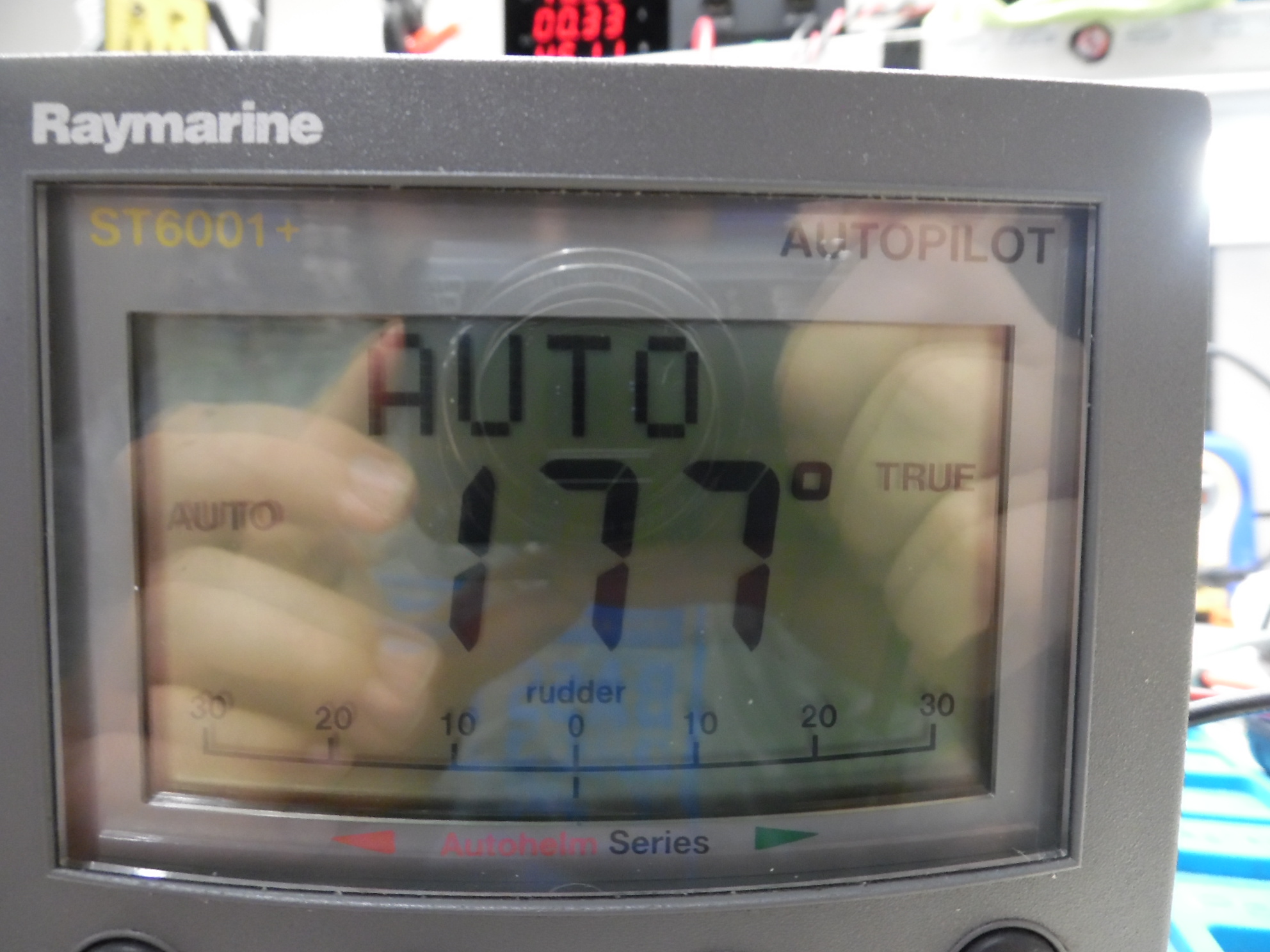 Raymarine Raytheon ST6001 Seatalk Autopilot Head E12098 - Max Marine ...