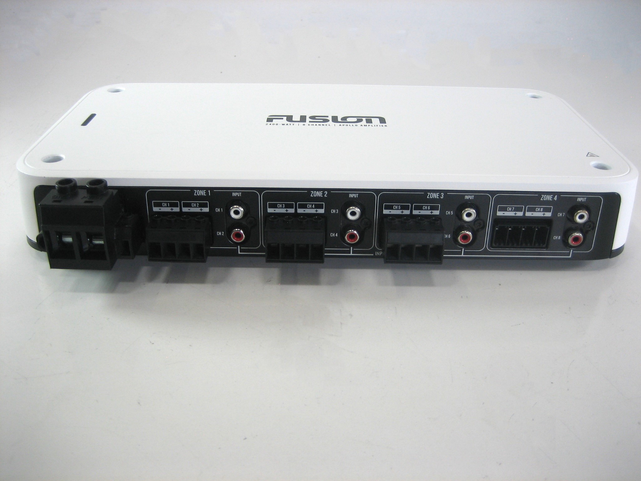 Fusion/AP82400/2400W/8Channel/Apollo Amplifier - Max Marine Electronics