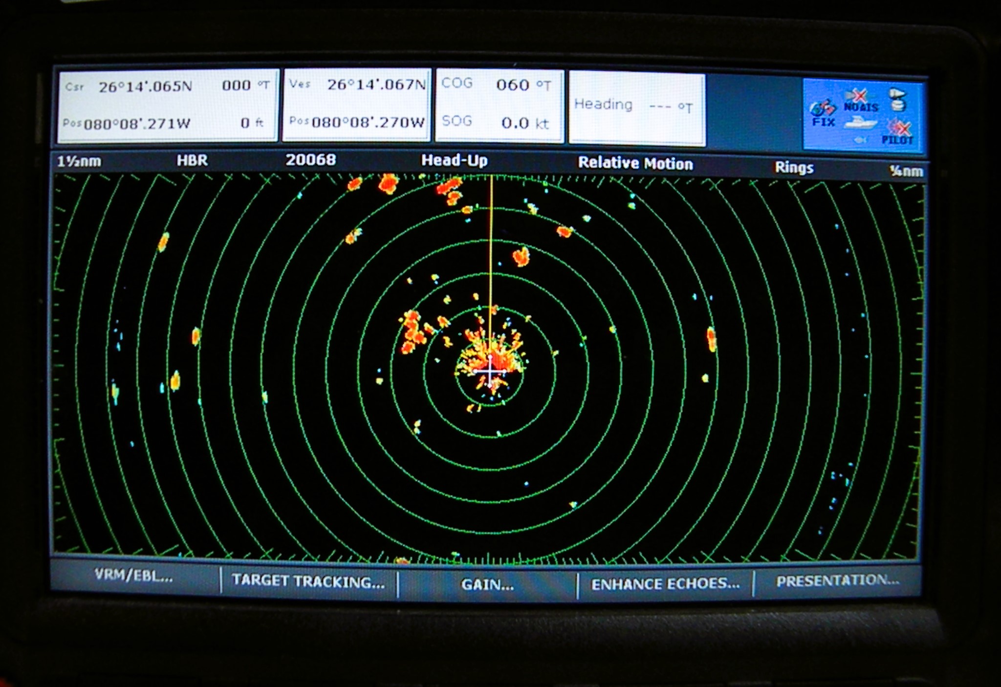 Raymarine 4KW Magnum Open Array Radar With VCM100 & New 15m Cable ...