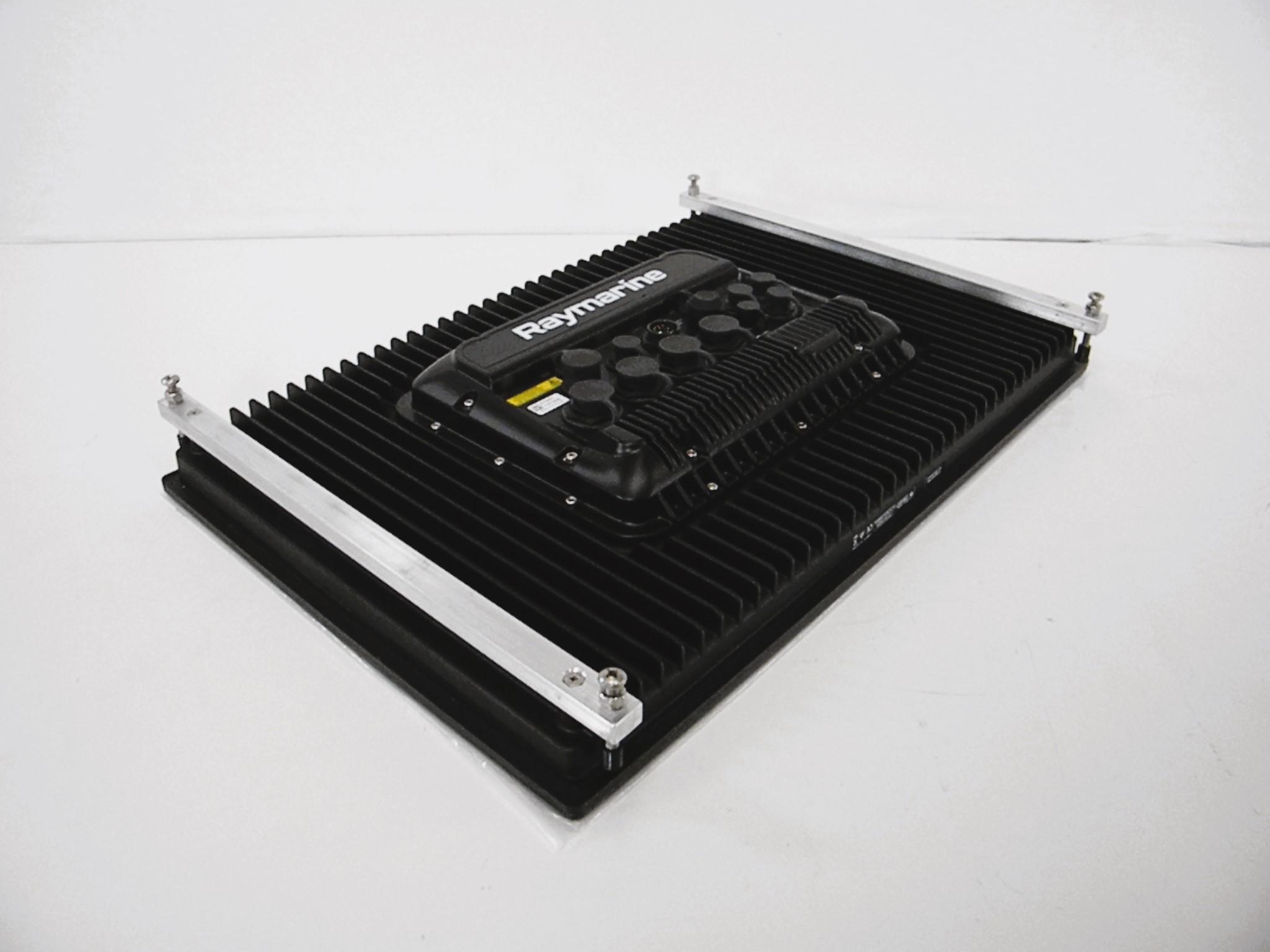 Raymarine Axiom XL 24 Glass Bridge 24" Touchscreen Multifunction ...