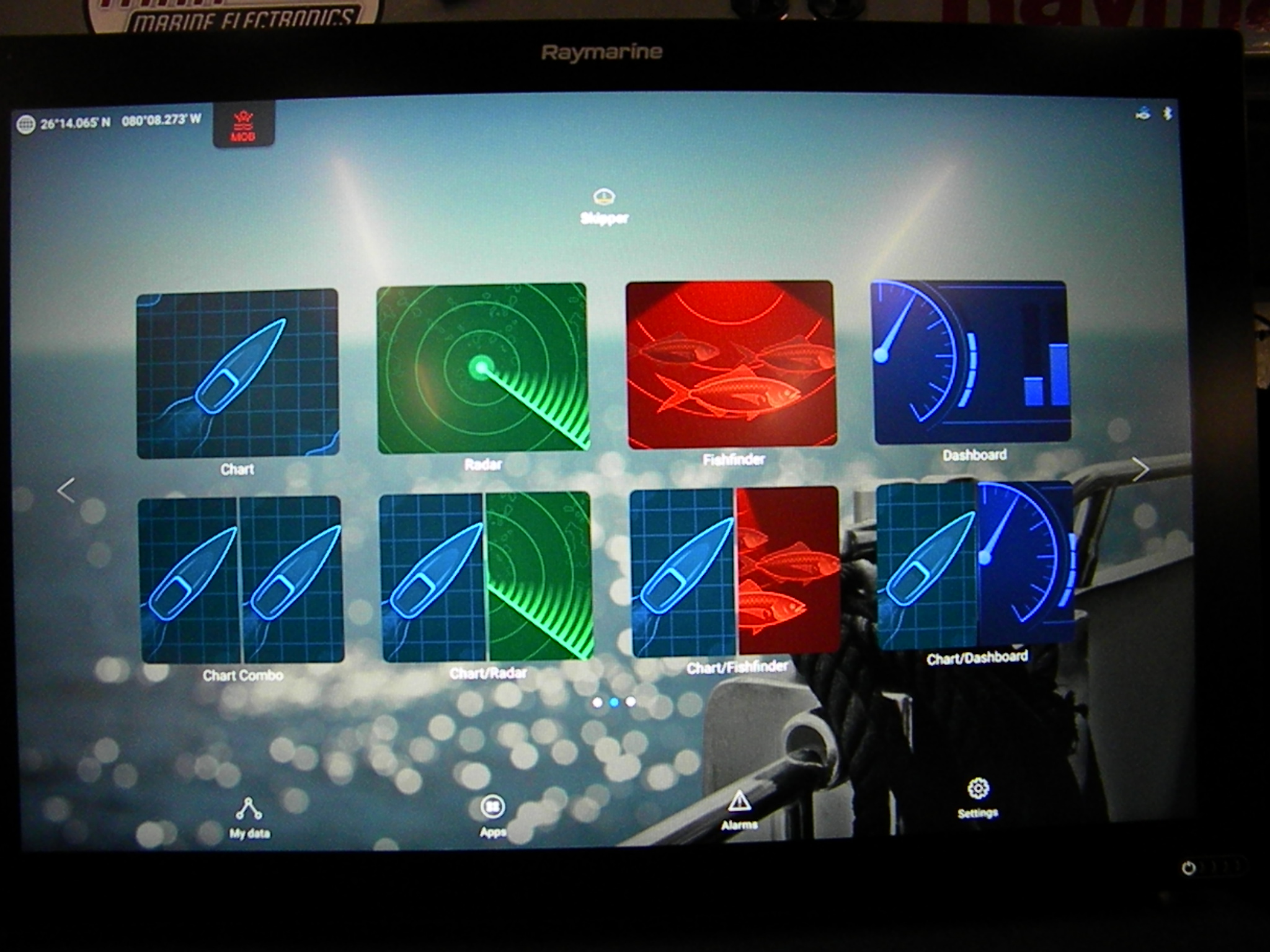 Raymarine Axiom XL 24 Glass Bridge 24" Touchscreen Multifunction ...