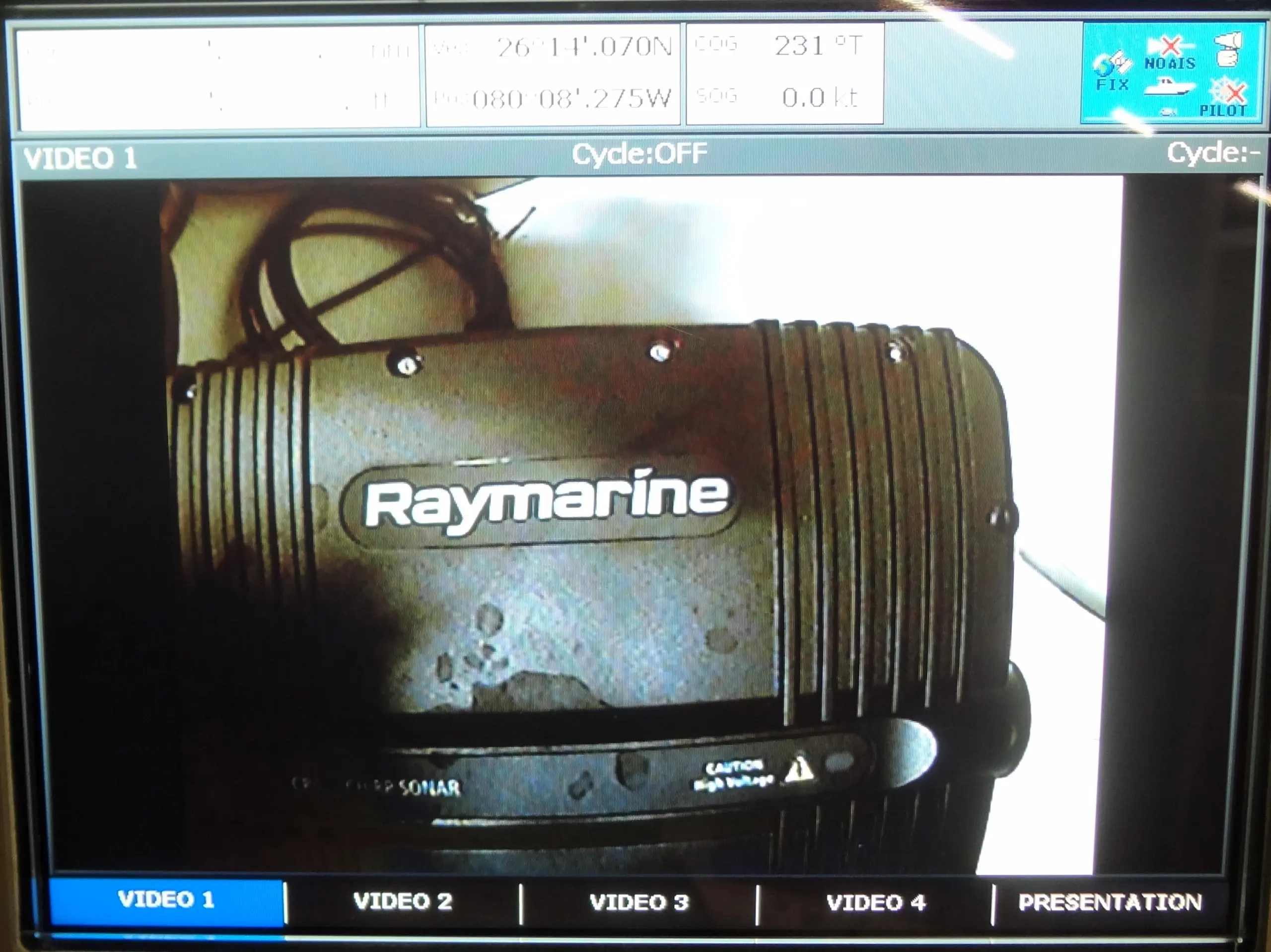 Raymarine E120 Classic Display with Bezel & Sun Cover - E02013 - TESTED ...