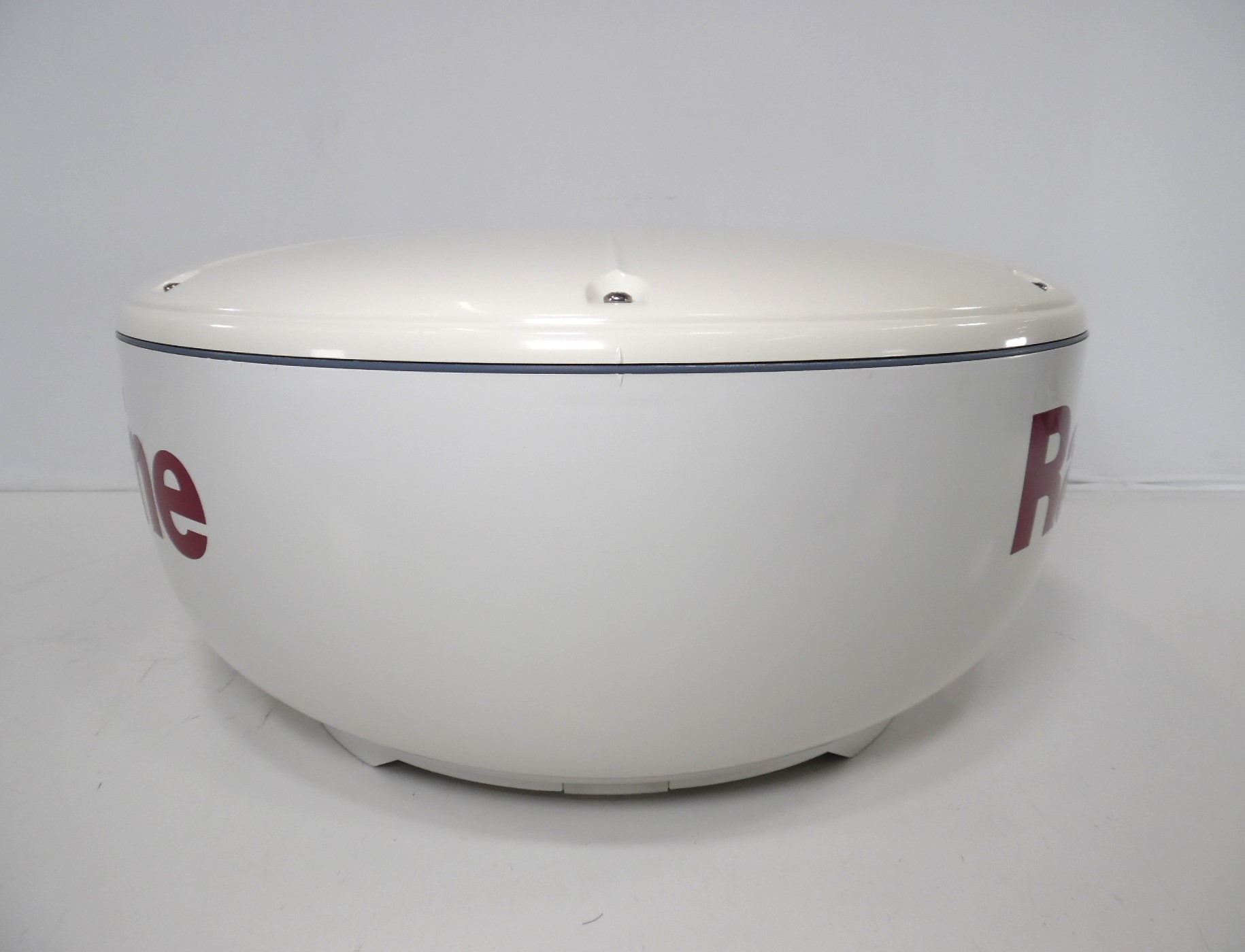 Raymarine RD418HD 4kW 18" Digital Color Radome ONLY - E92142 - TESTED ...