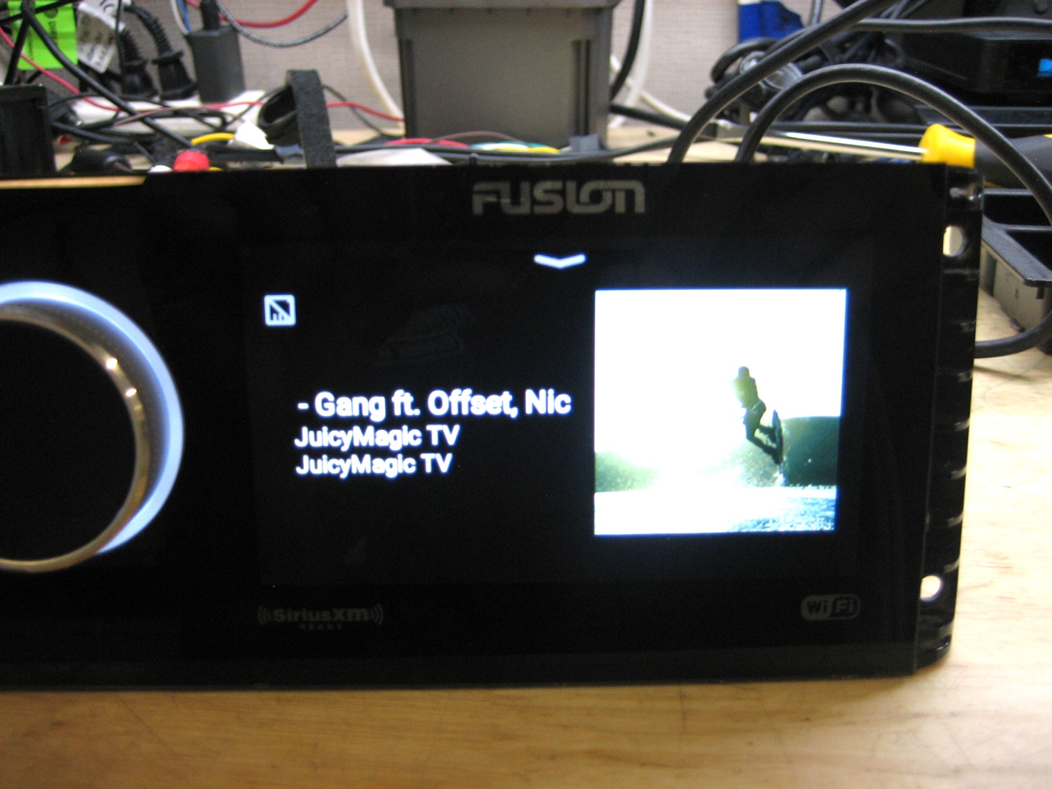 Fusion/MS-RA770/Apollo Series Touchscreen AM/FM/Bluetooth Stereo - Max ...