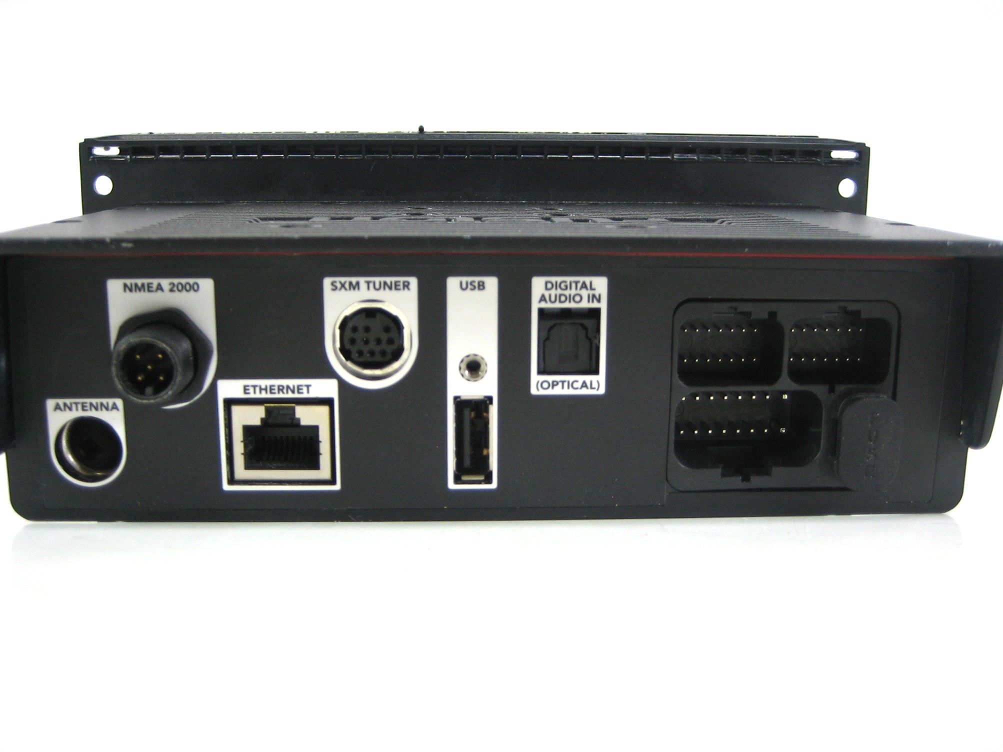 Fusion/MS-RA770/Apollo Series Touchscreen AM/FM/Bluetooth Stereo - Max ...