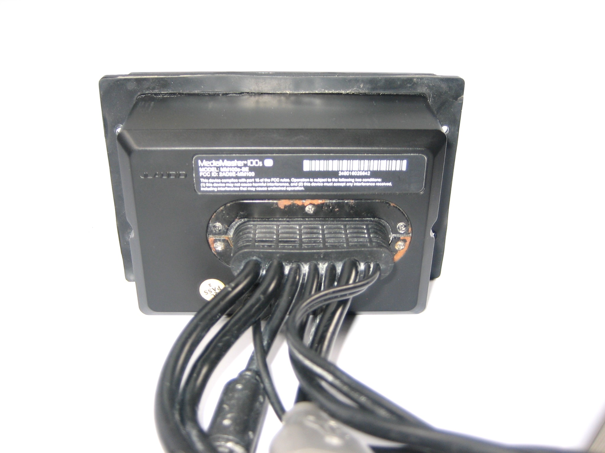 JL Audio/MM105/Marine 4-zone digital media receiver with Bluetooth ...