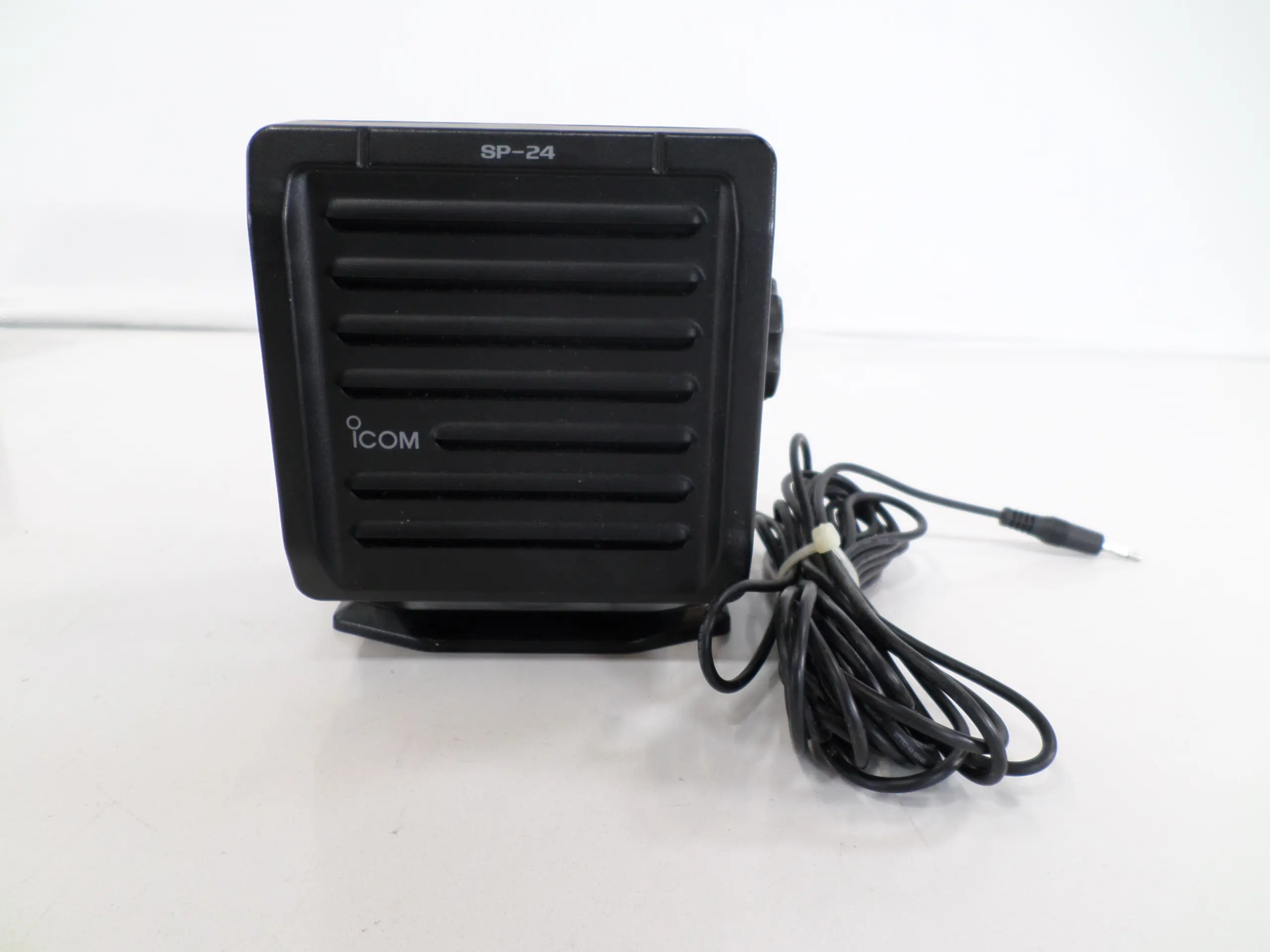 Icom IC-M802 Complete SSB Single Sideband AM Radio System - Max Marine Electronics