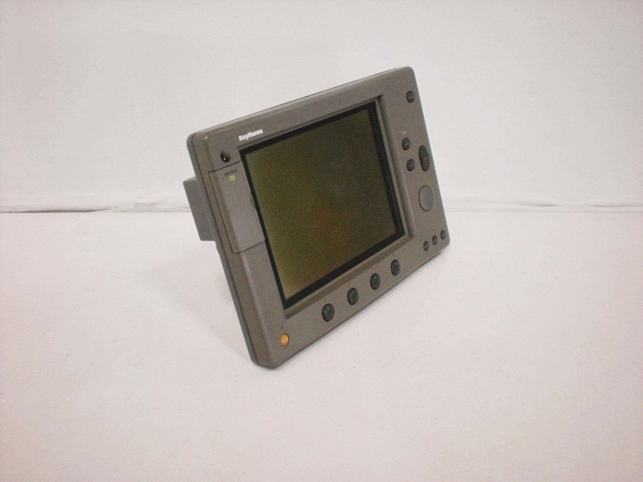 Raytheon - RC620 - Chartplotter Display - E93536 - Tested - Good ...