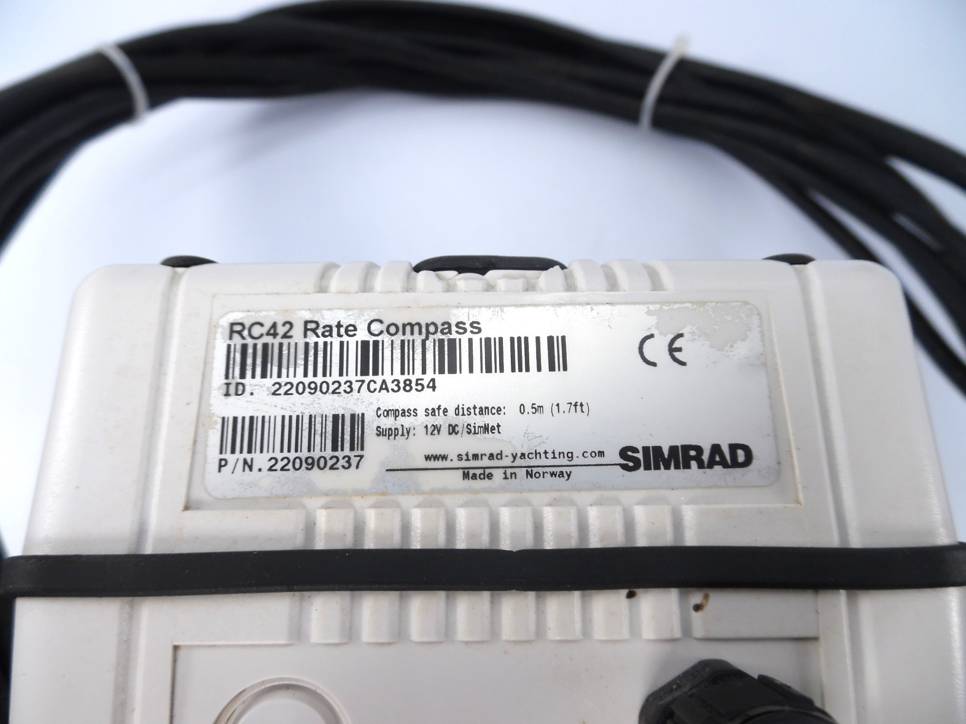 Simrad RC42 Rate Compass Simnet Heading Sensor - Max Marine Electronics