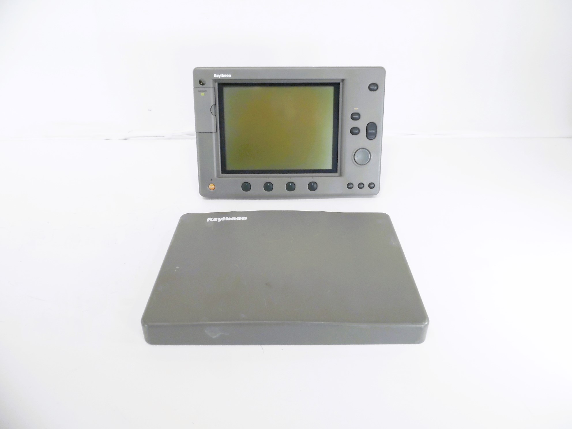 Raytheon - RC620 - Chartplotter Display - E93536 - Tested - Good ...