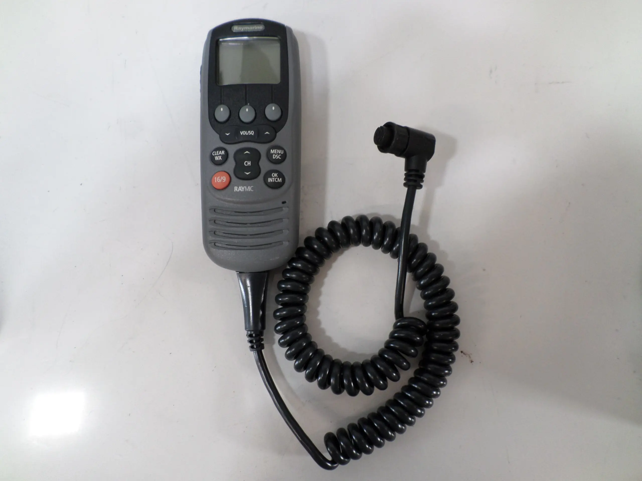 Raymarine RayMic A46051 Handset* for RAY55 and RAY218 VHF Radios - Max ...