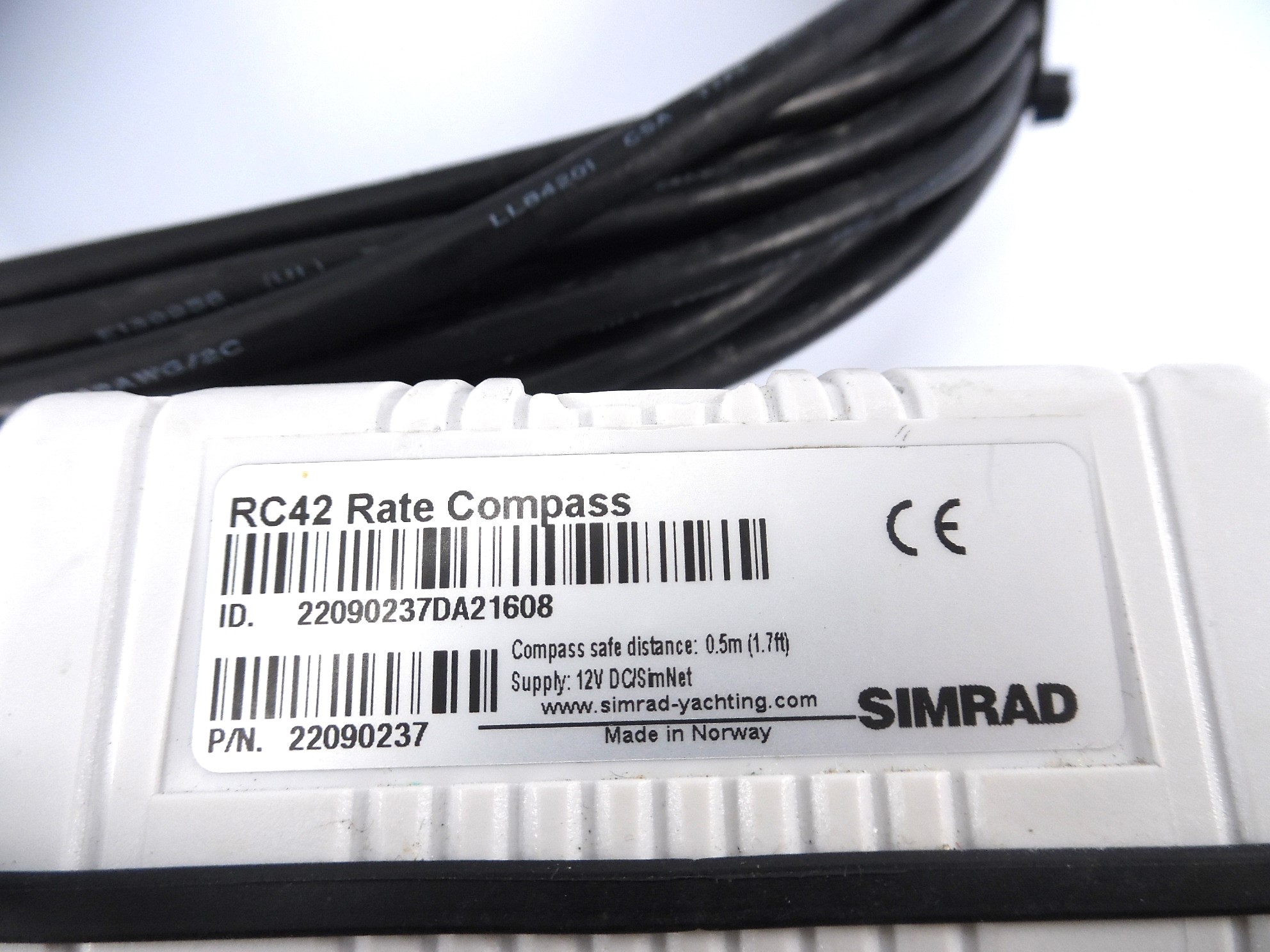 Simrad/RC42/Rate Compass NMEA2000 Simnet Heading Sensor - Max Marine ...