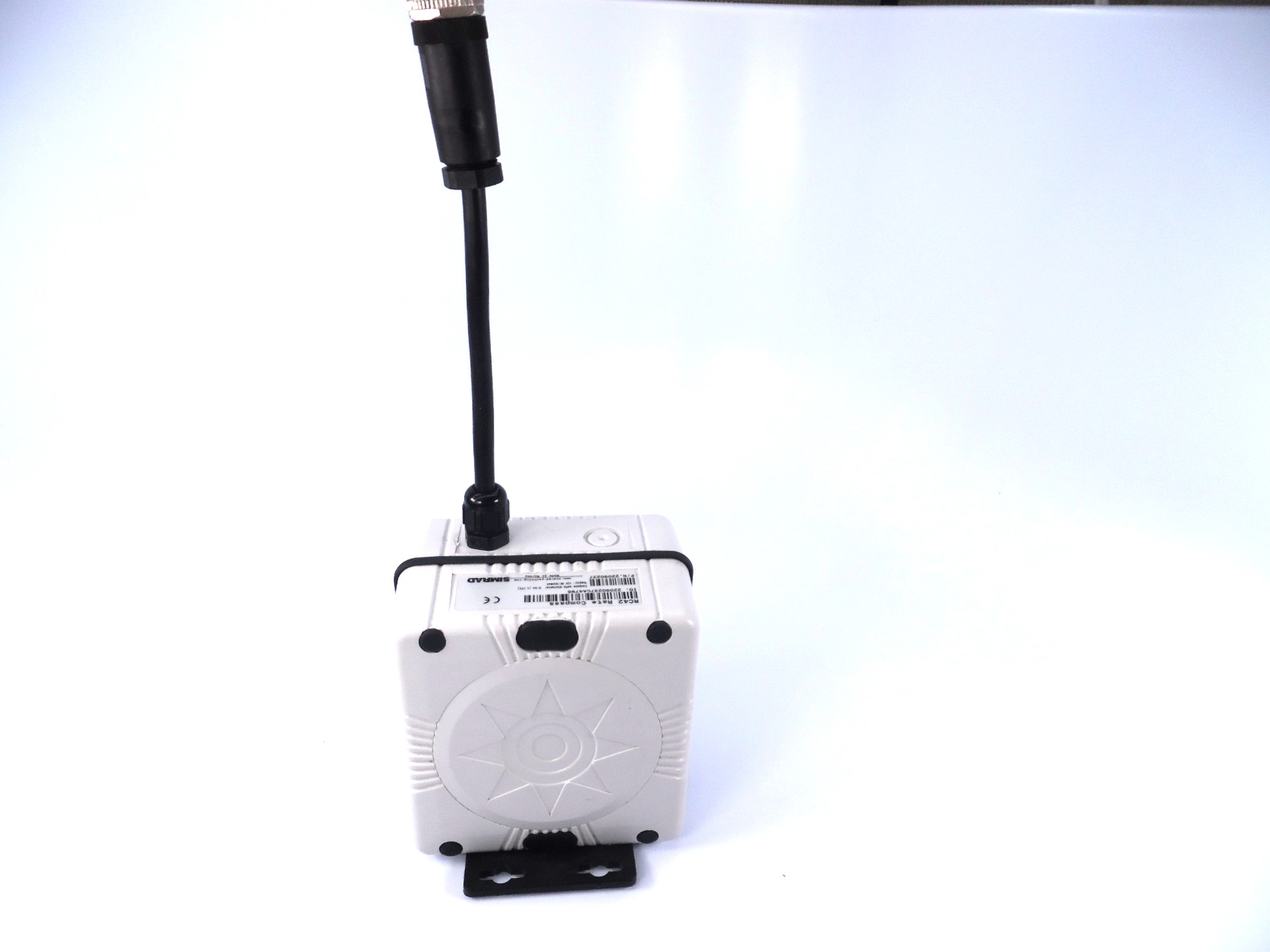 Simrad RC42 Rate Compass NMEA2000 Heading Sensor - Max Marine Electronics