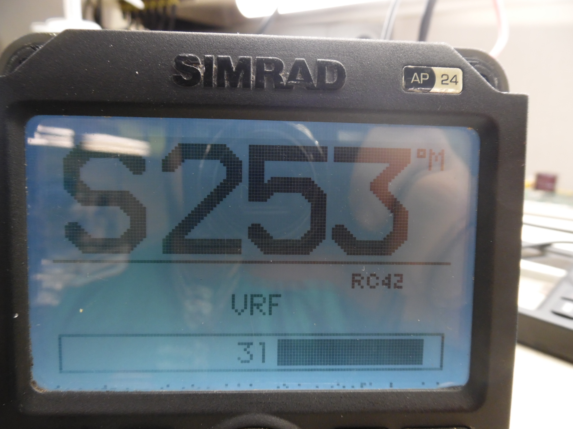Simrad RC42 Rate Compass NMEA2000 Heading Sensor - Max Marine Electronics