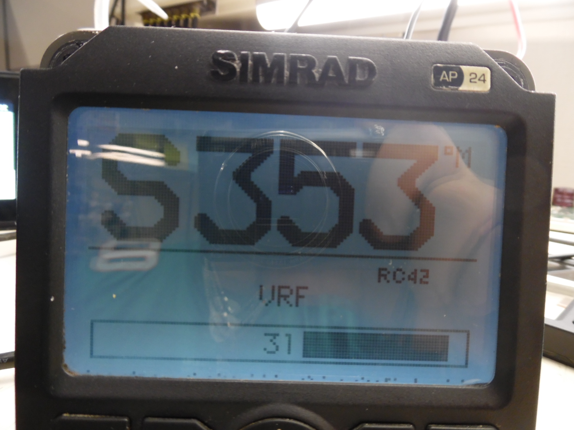 Simrad RC42 Rate Compass NMEA2000 Heading Sensor - Max Marine Electronics