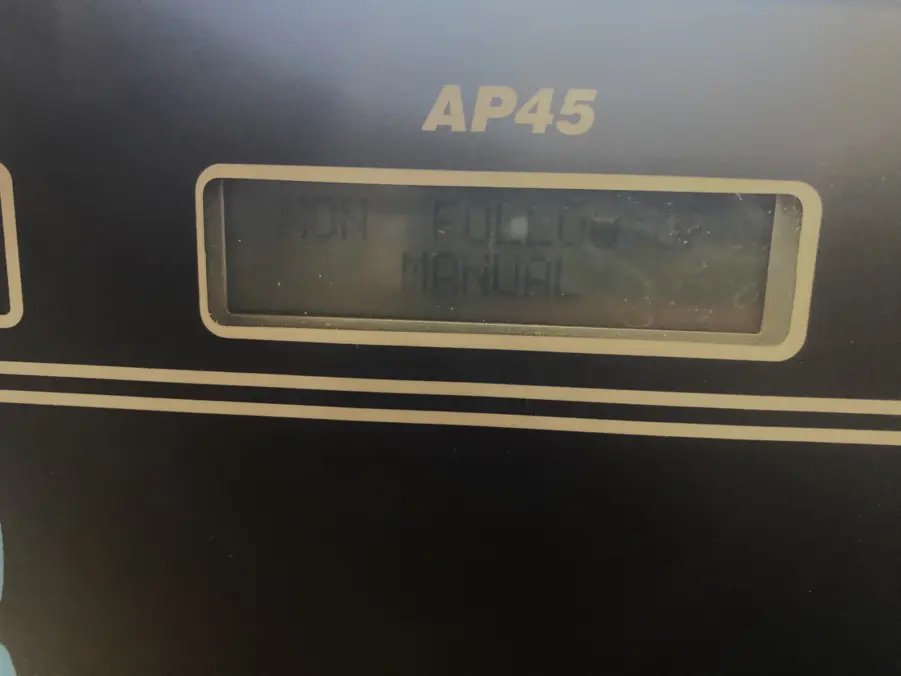 Simrad/Robertson AP45 Autopilot Control Head - Max Marine Electronics