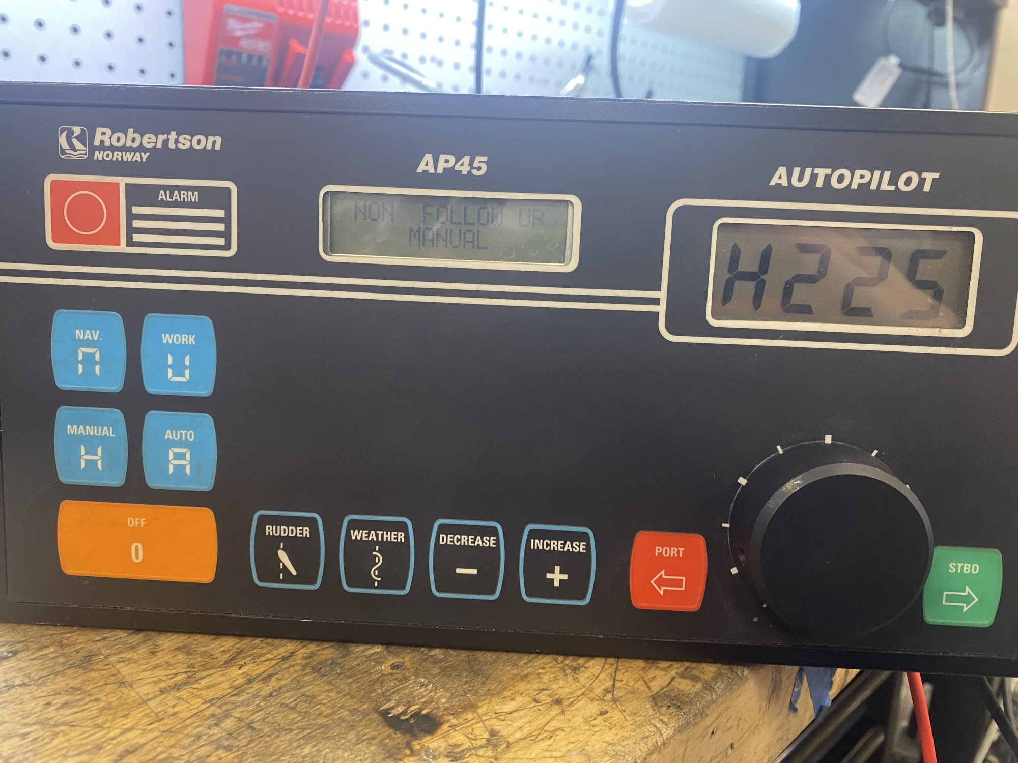 Simrad/Robertson AP45 Autopilot Control Head - Max Marine Electronics