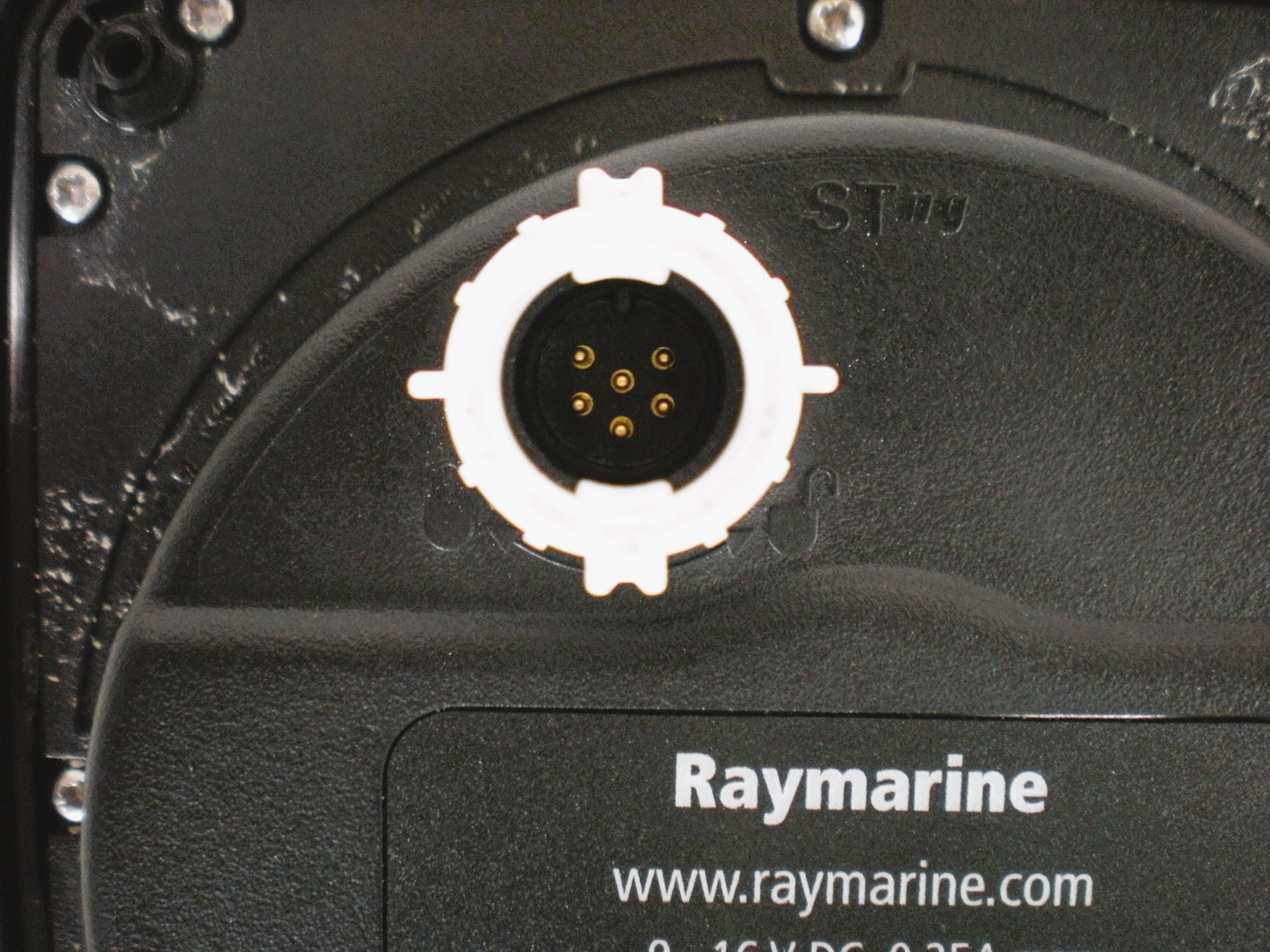 Raymarine i70s Multifunction Instrument Display with Sun Cover - E70327 ...