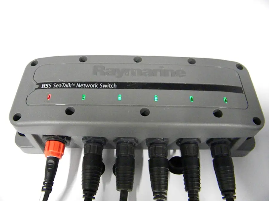 Raymarine HS5 RayNet/SeaTalkHS Network Switch - A80007 - Fully Tested ...