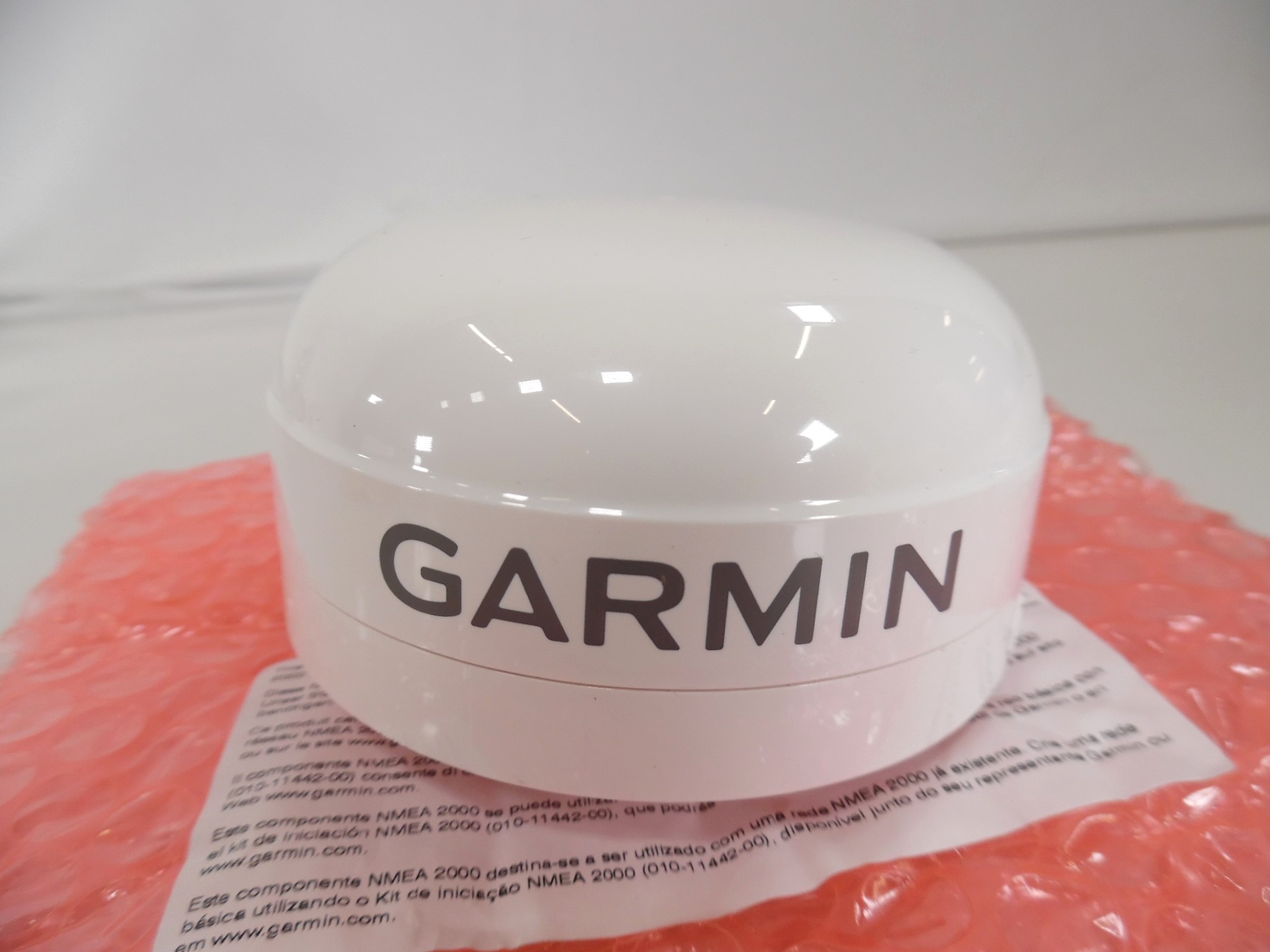 Garmin GPS-24XD NMEA 2000 GPS Antenna – Kit New Old Stock - Max Marine ...