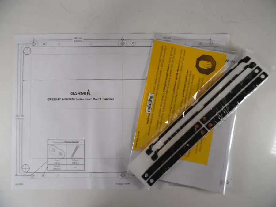 Garmin GPSmap 8616 16″ Touchscreen MFD (NEW) + Accessories - Max Marine ...