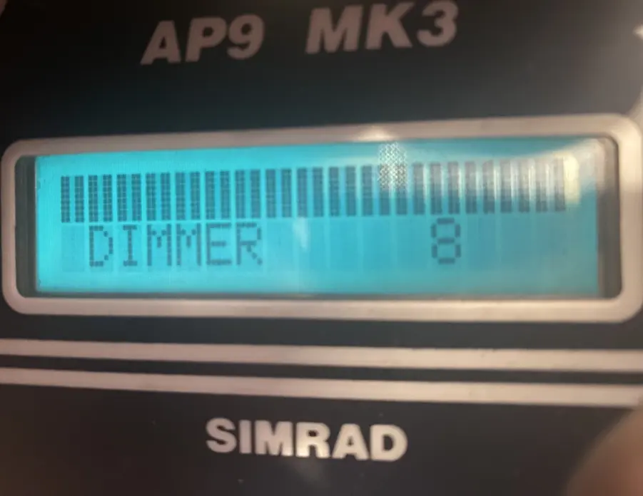 Simrad-Robertson AP9 MK3 Autopilot Control Head 20169207 - Max Marine Electronics