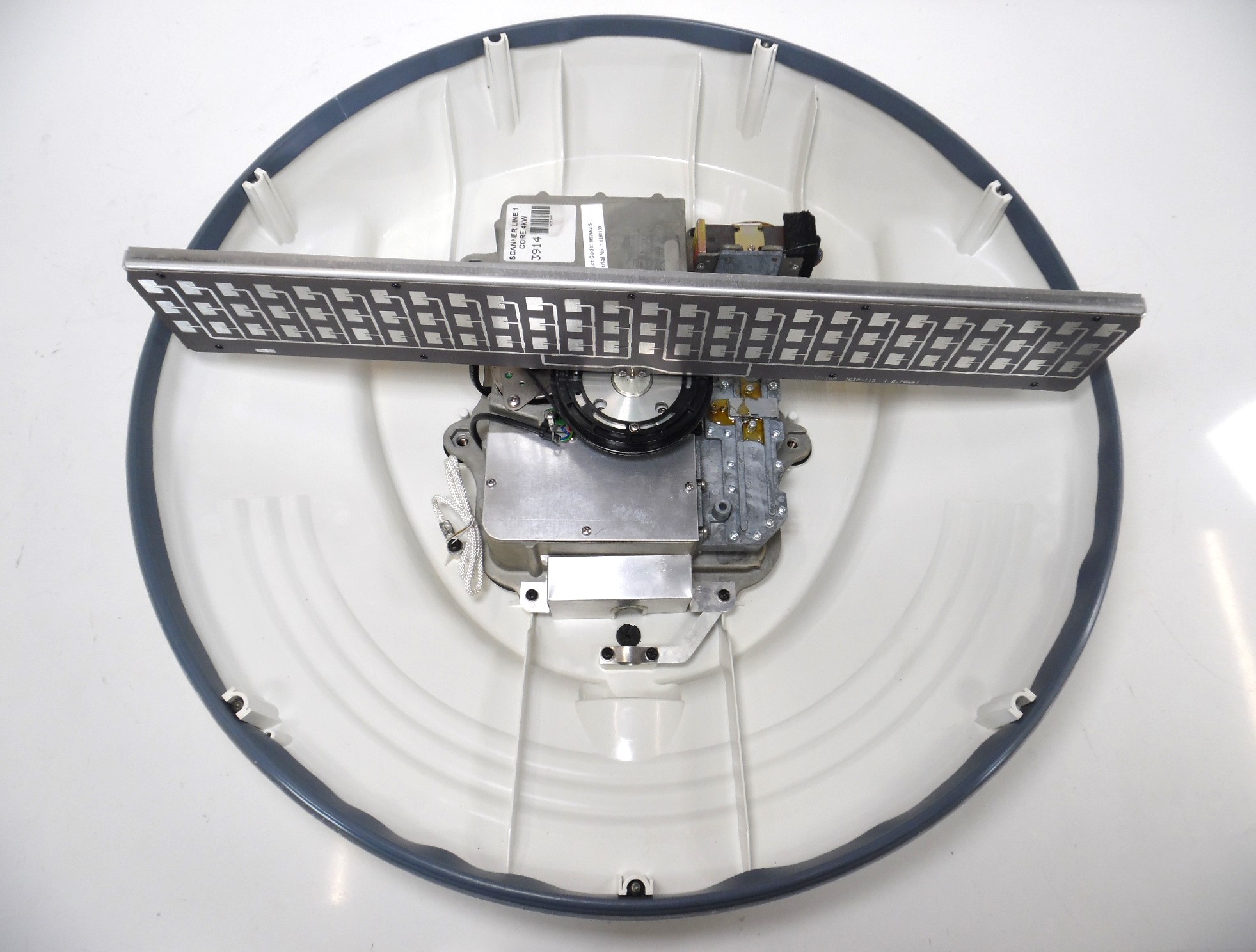 Raymarine - M92652-S - 4kW 24" Analog Radar Scanner Dome w/ 15m Cable ...