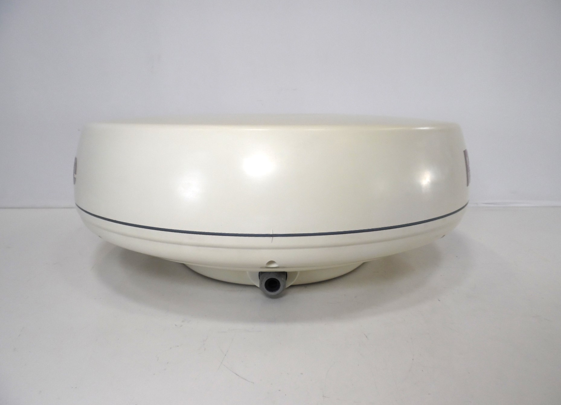 Raymarine - M92652-S - 4kW 24" Analog Radar Scanner Dome w/ 15m Cable ...