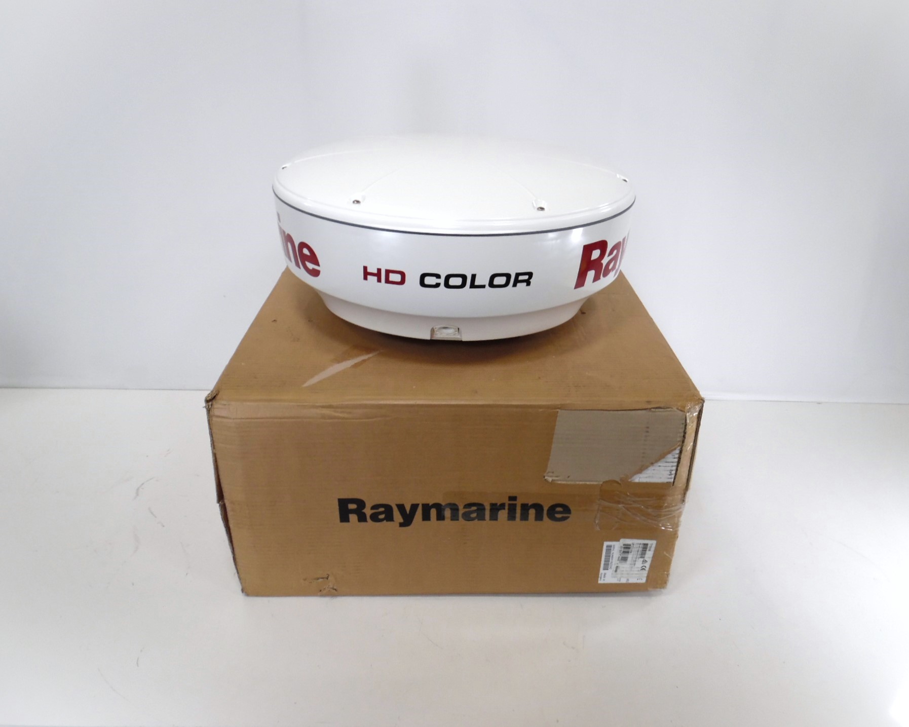 Raymarine - R92156 - RD418HD 4kW 18" HD Digital Color Radome ...