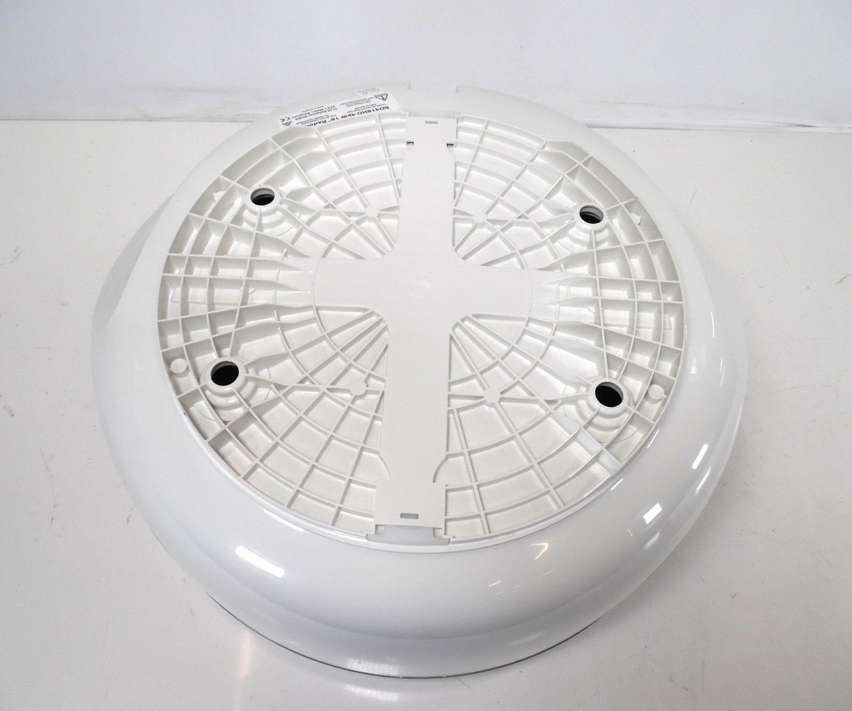 Raymarine - R92156 - RD418HD 4kW 18" HD Digital Color Radome ...