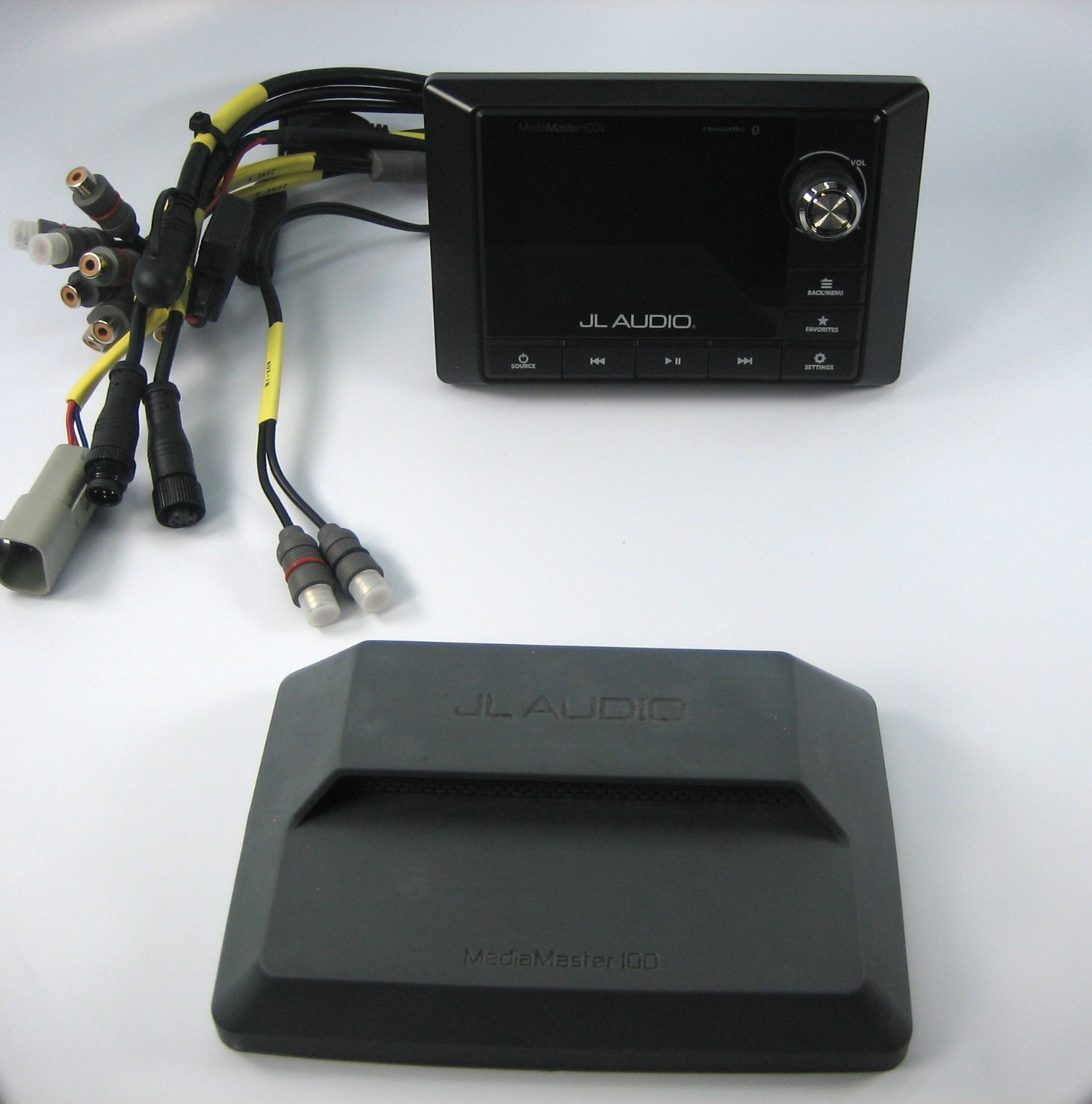 JL MediaMaster MM100S-BE Marine Waterproof Source Stereo Head Unit ...