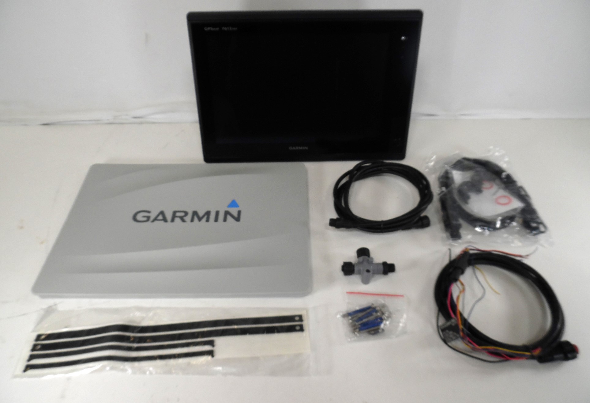 Garmin GPSMAP 7612XSV Display + Cables W/ Suncover BENCH TESTED - Max ...