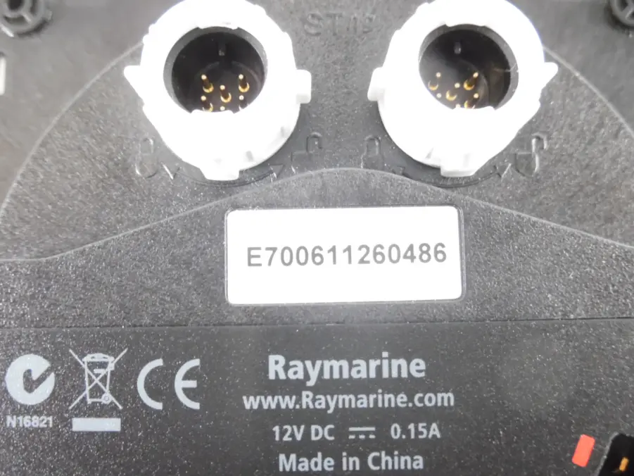 Raymarine i60 Wind Instrument Good Condition w/Sun Cover - E70061 - 90 ...