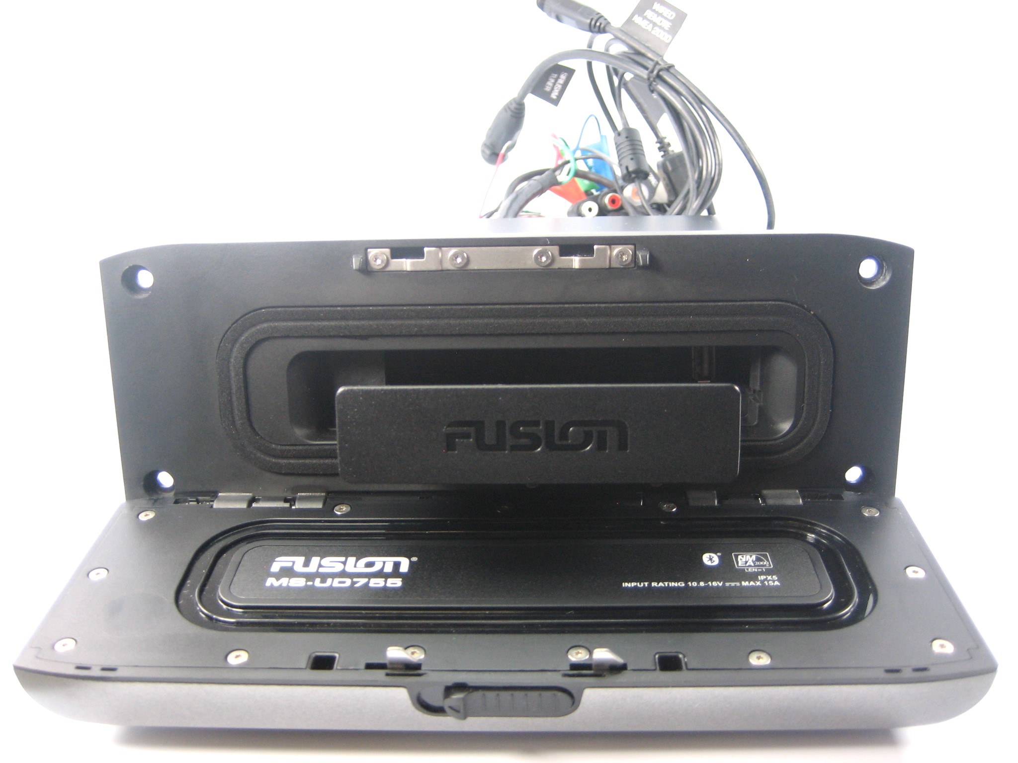 Fusion MS-UD755 Marine Entertainment System - Max Marine Electronics