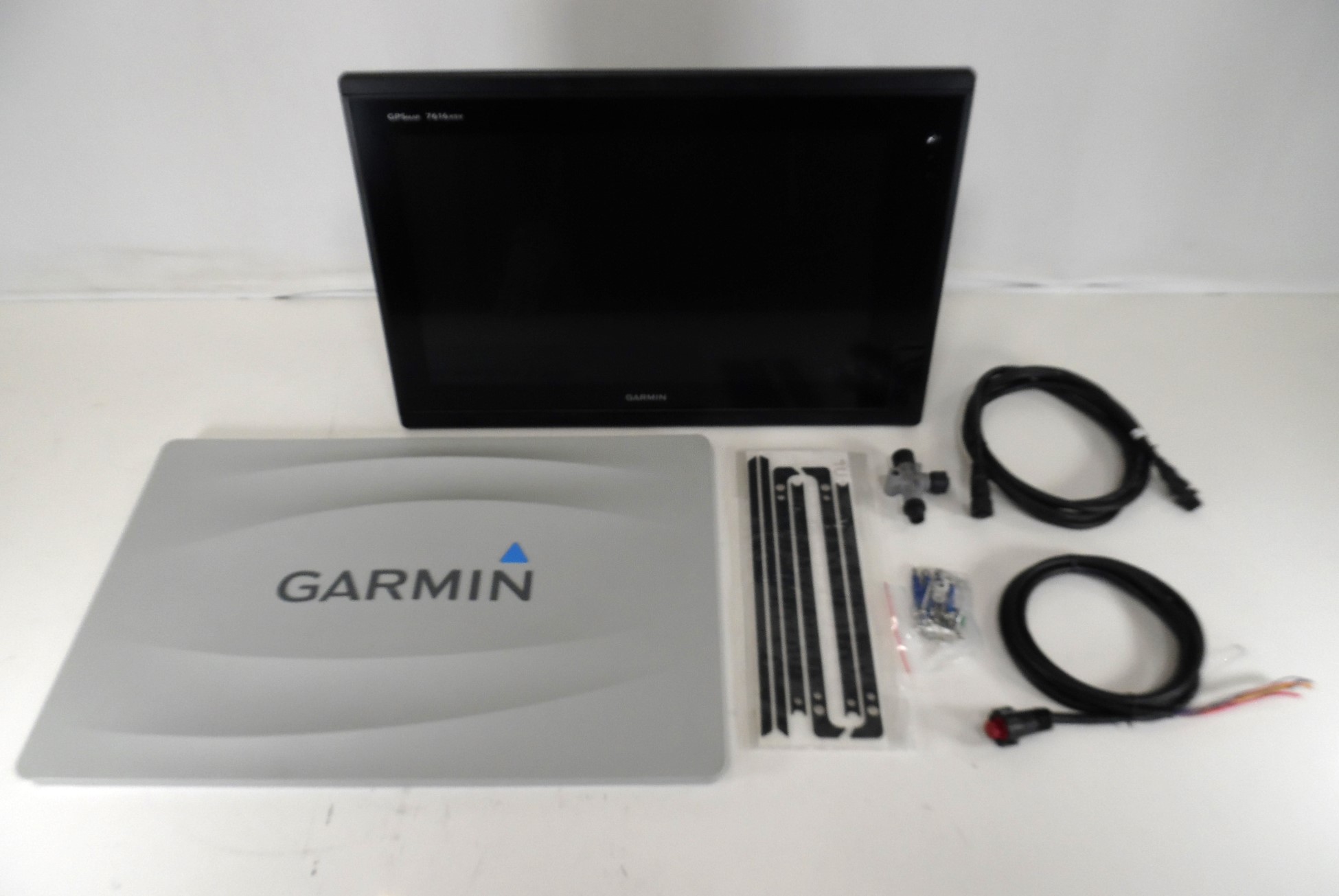 Garmin GPSmap 7616XSV 16" Touchscreen MFD Suncover Updated/Tested (90 ...