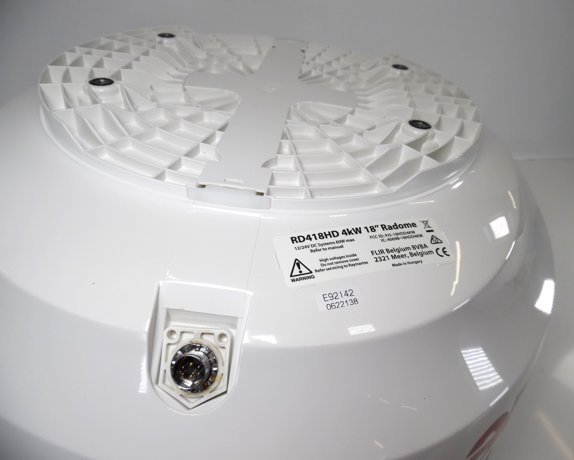 Raymarine RD418HD 4kW 18" Digital Color Radome w/ NEW 10m Cable ...