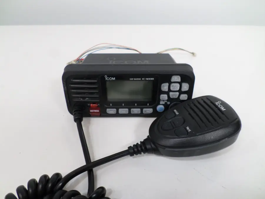 Icom IC-M330 Compact Marine VHF DSC Radio - Tested - Max Marine Electronics